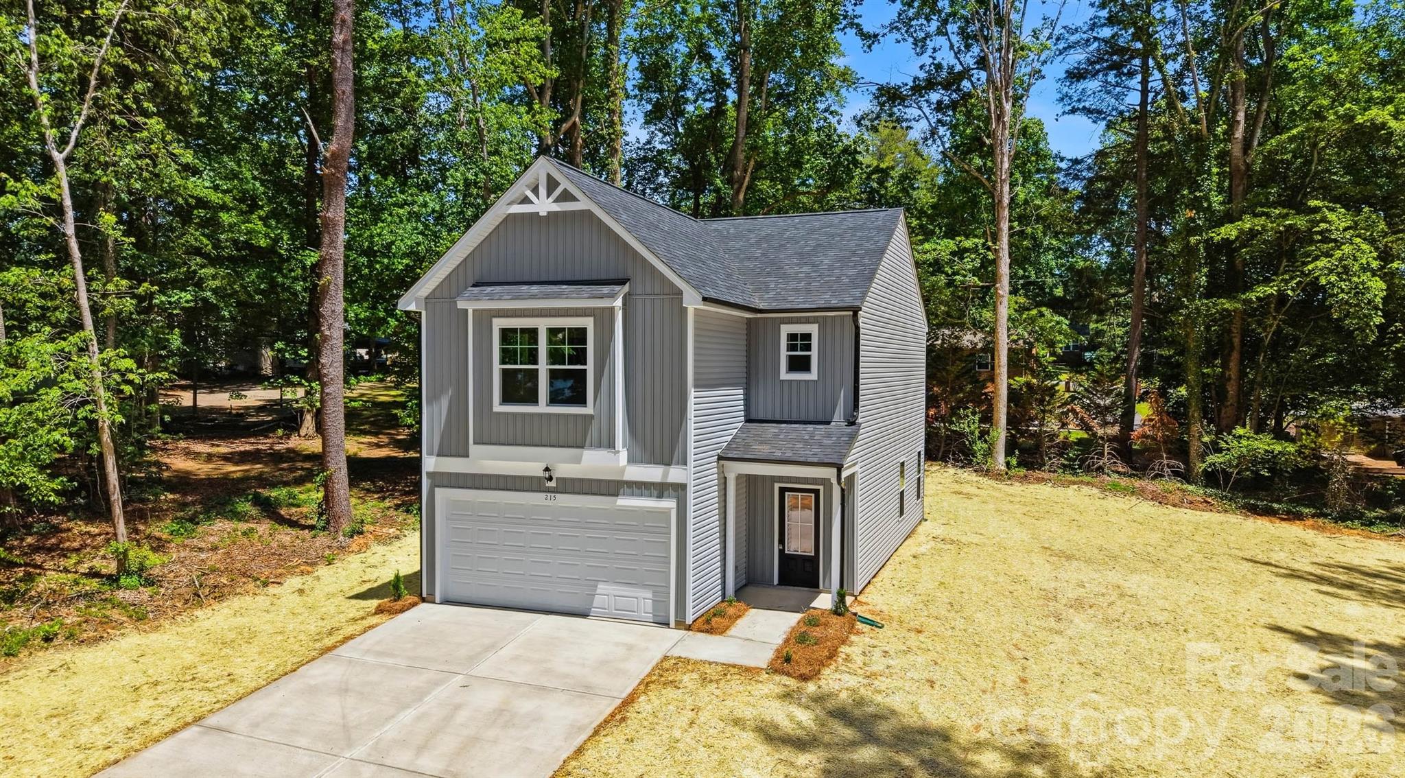 215 Edgewood Circle, Morganton, NC