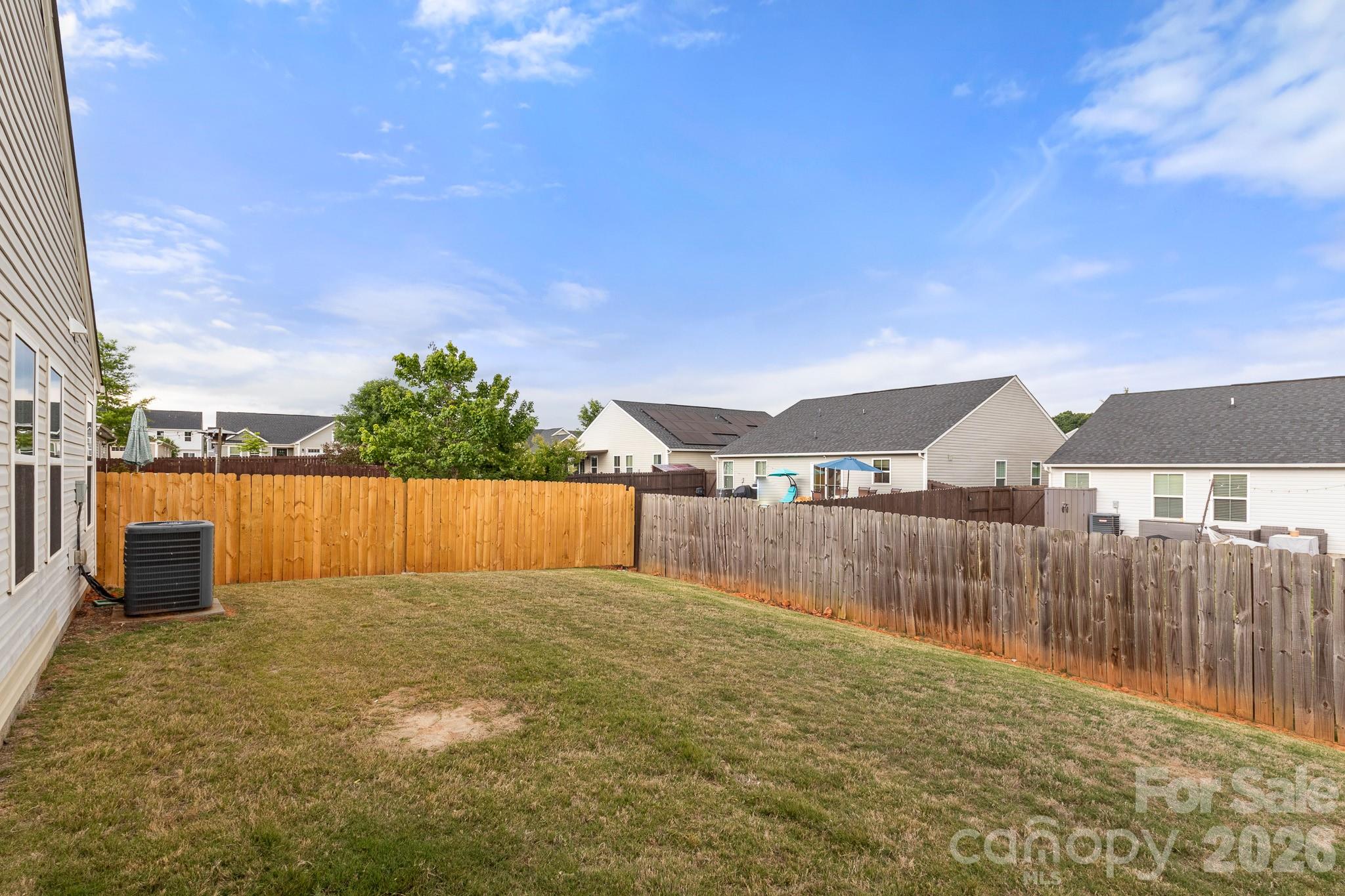 4238 Mackinnon Drive, Charlotte, NC - photo 35 of 38