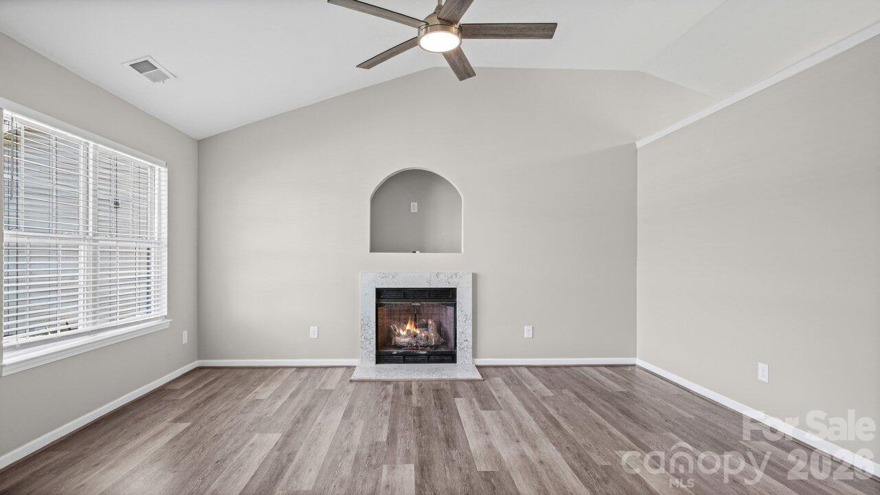 Photo 6 of 613 Hoskins Ridge Lane, Charlotte, NC