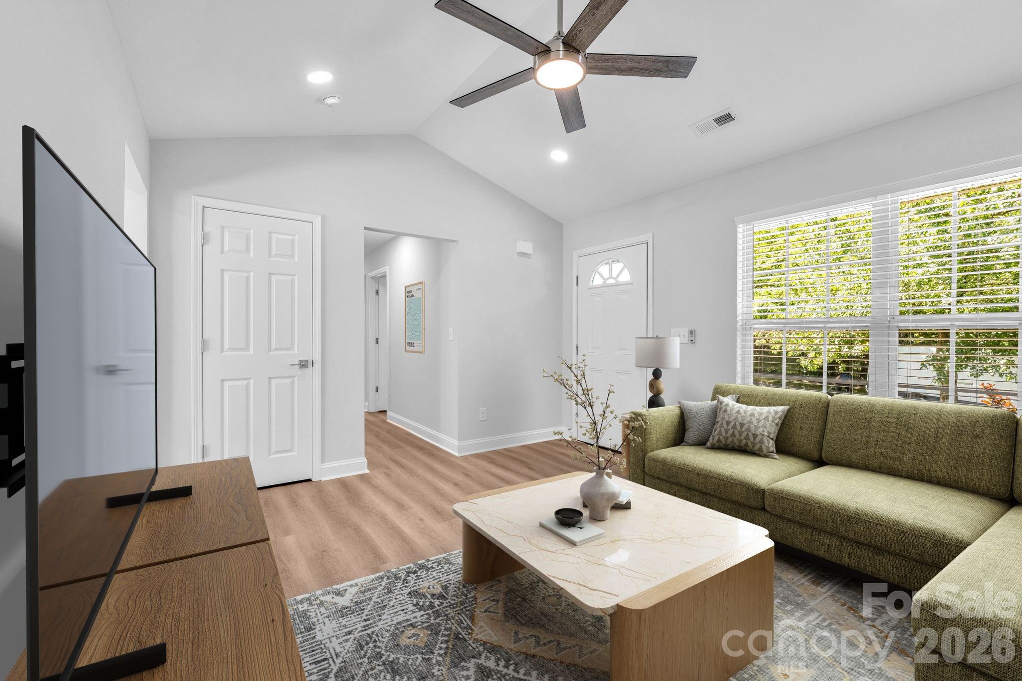 1426 Fontana Avenue, Charlotte, NC - photo 9 of 43