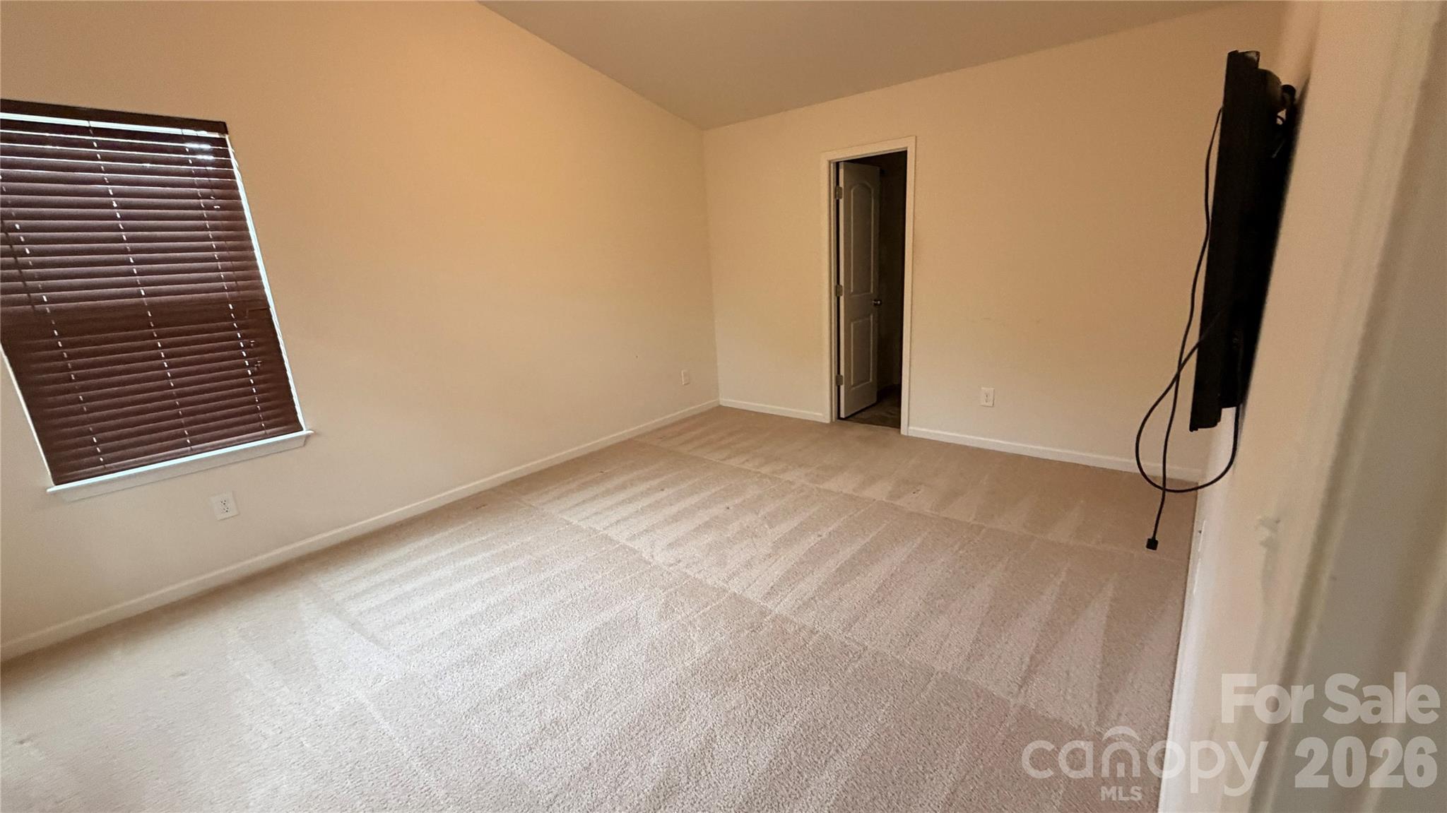 Photo 11 of 2602 Meadow Knoll Drive, Charlotte, NC