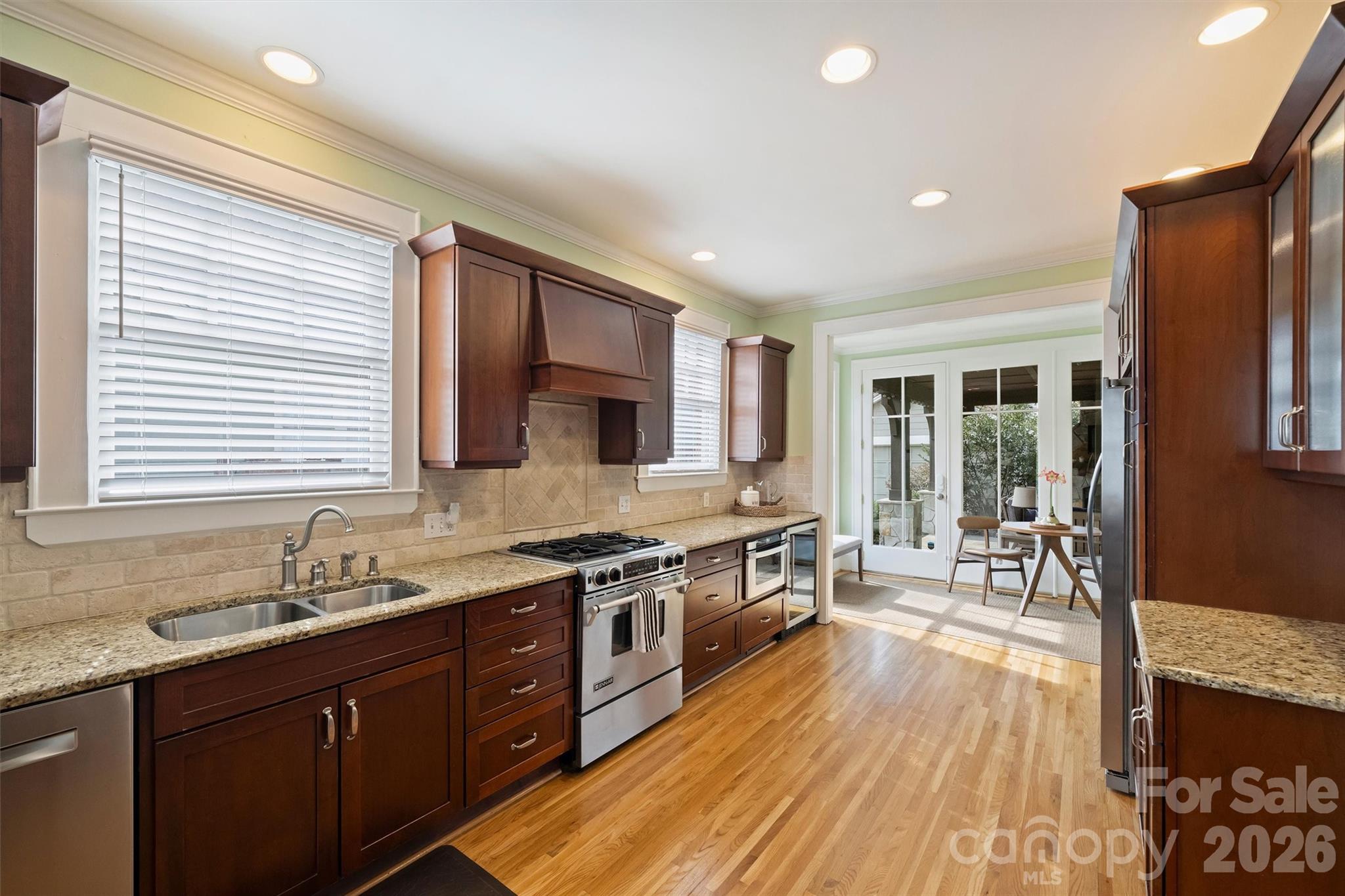 Photo 10 of 1912 Dilworth Road E, Charlotte, NC