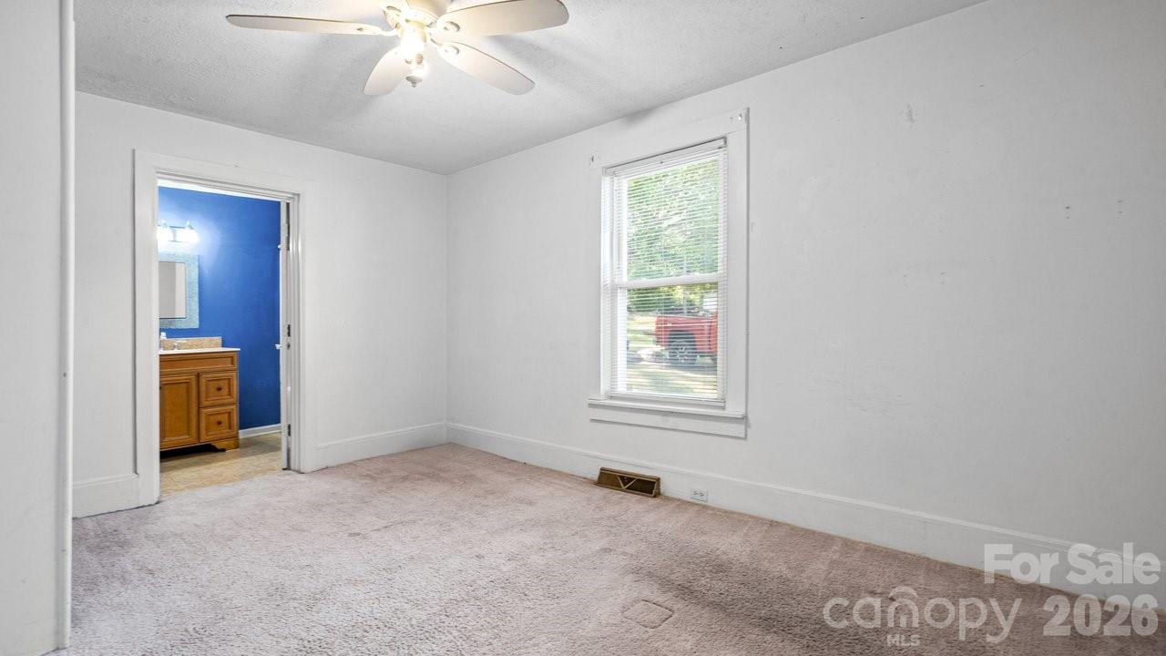 110 Globe Street, Mount Holly, NC - photo 15 of 27
