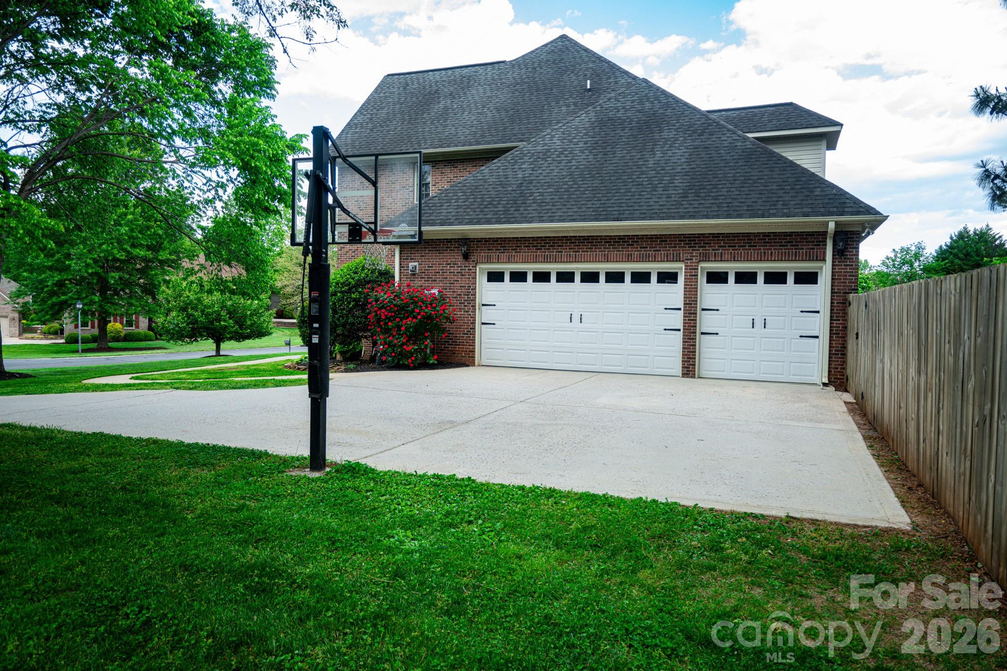 Photo 4 of 435 Crowders Bluff Court, Clover, SC
