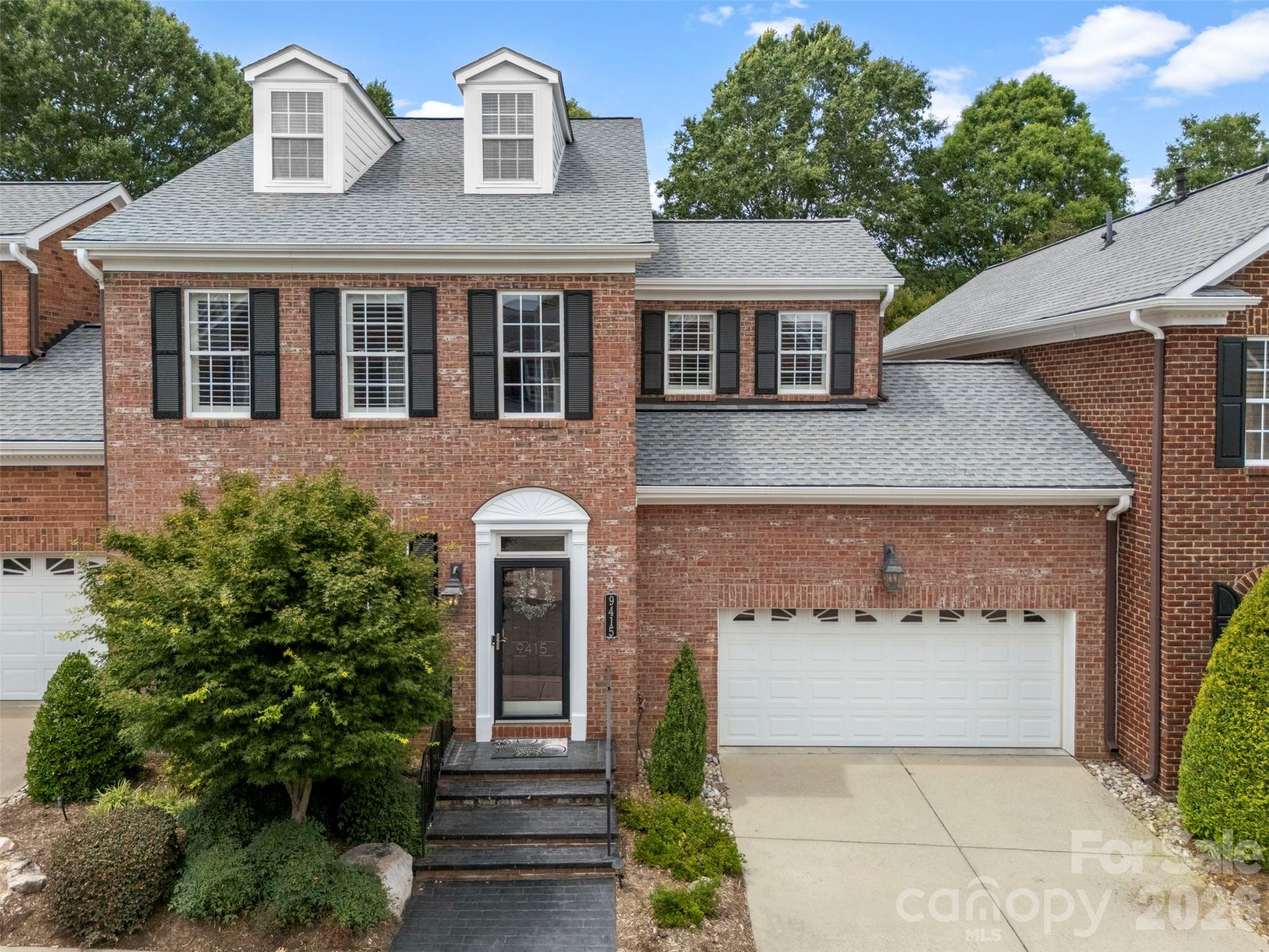 Home for sale at 9415 Bonnie Briar Circle, Charlotte, NC — photo 1 of 33