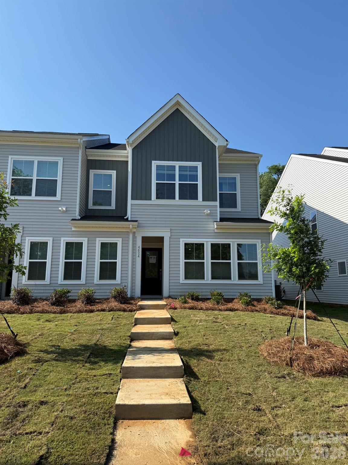 Home for sale at 4624 Lakeview Road, Charlotte, NC — photo 1 of 28