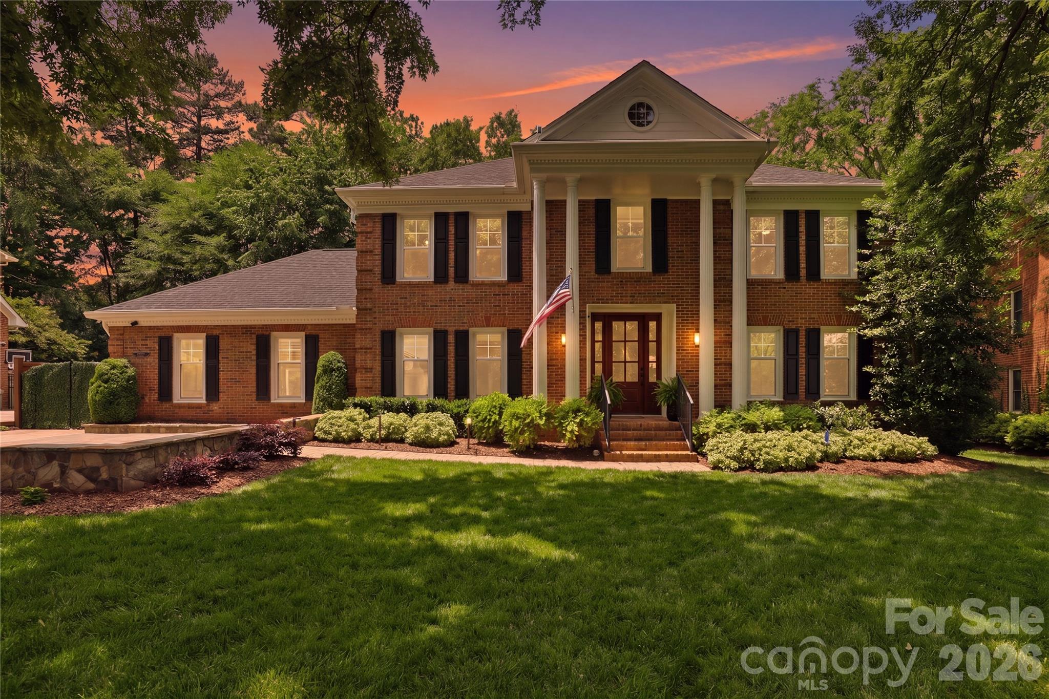 Photo 2 of 10040 Berkeley Forest Lane, Charlotte, NC