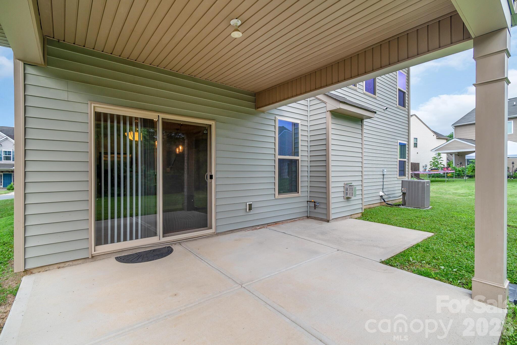 Photo 43 of 1410 San Gabriel Avenue, Charlotte, NC