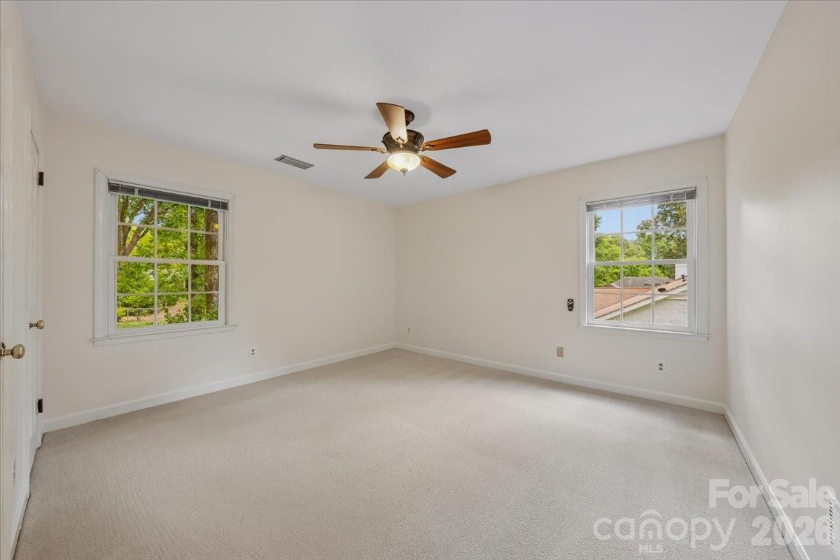 Photo 22 of 1024 Court Drive, Charlotte, NC