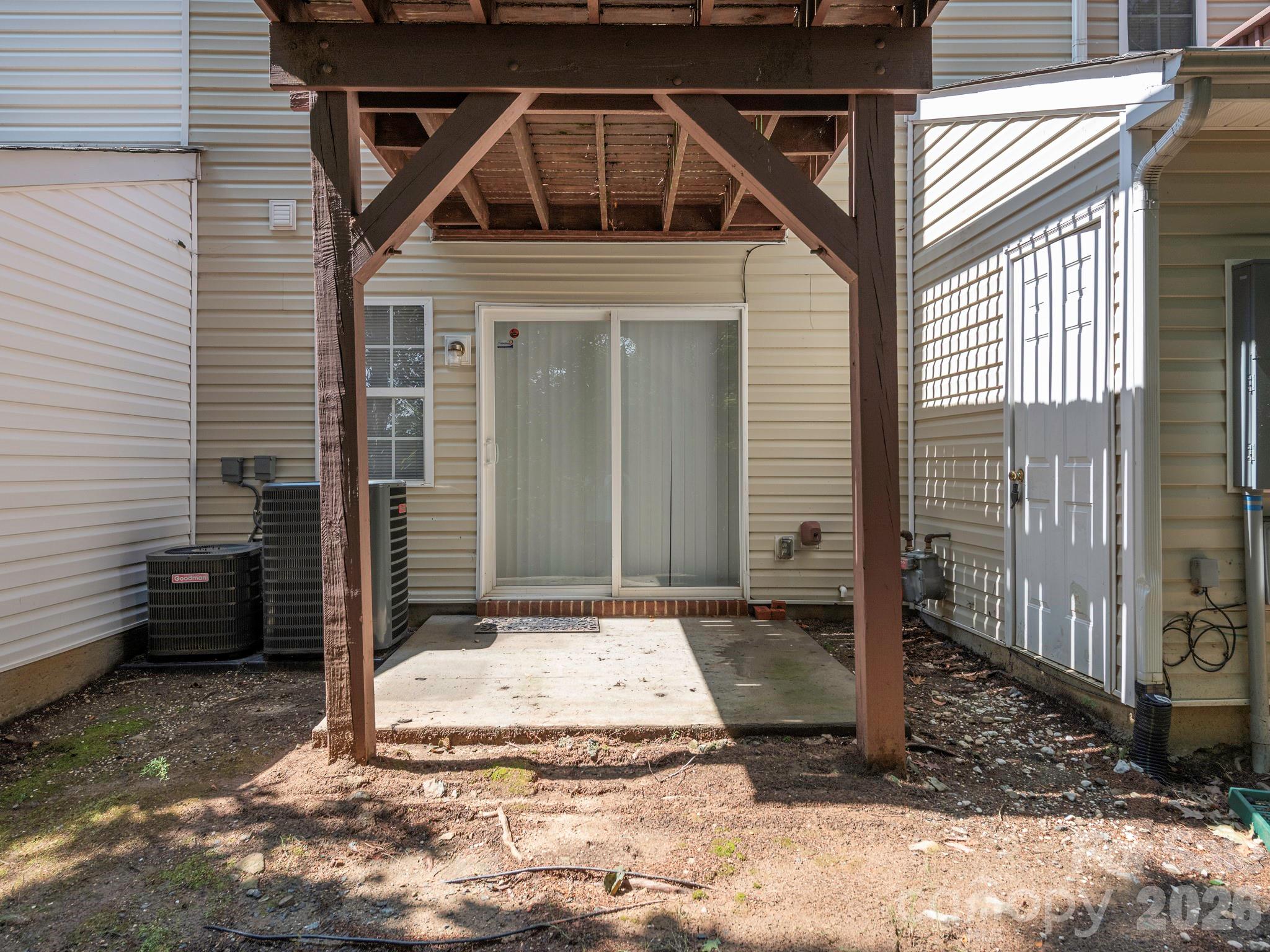 1554 Maypine Commons Way, Rock Hill, SC - photo 11 of 49