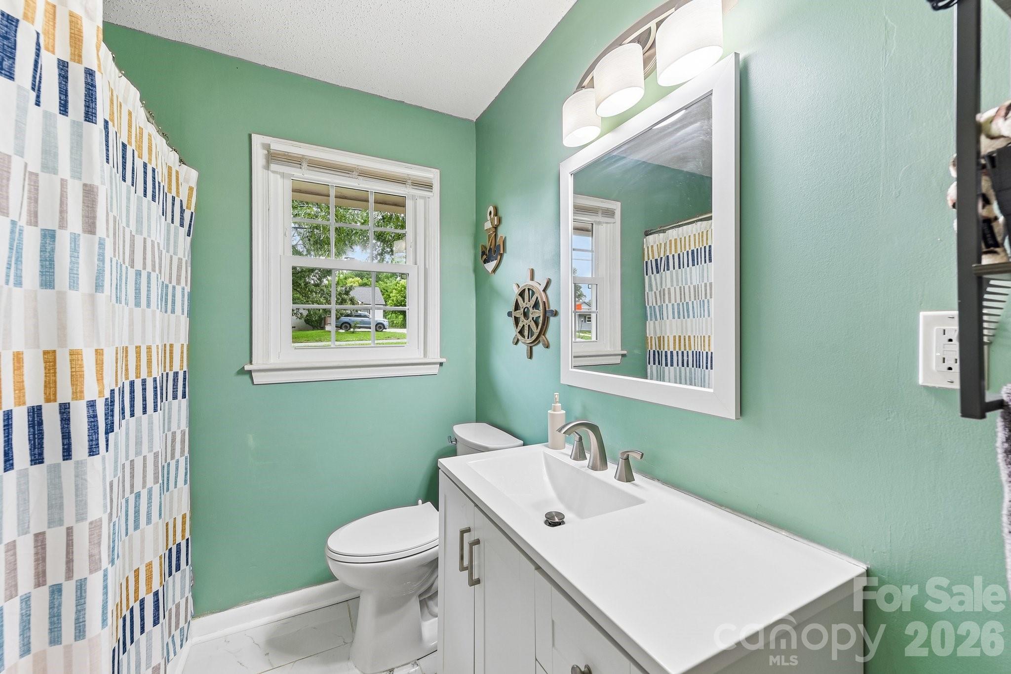 Home for sale at 933 Clanton Road, Charlotte, NC — photo 14 of 25
