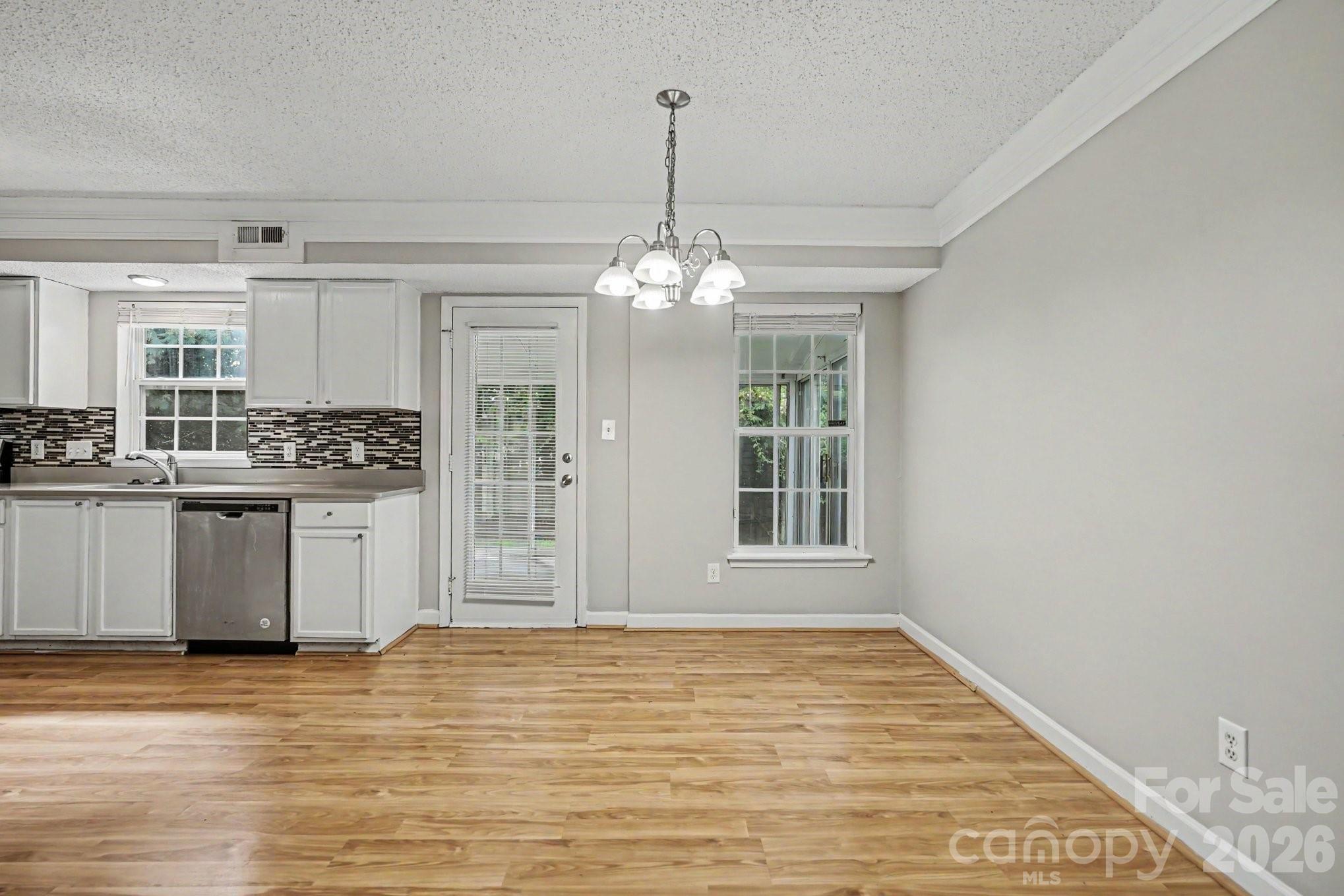 Photo 4 of 1029 Jordans Pond Lane, Charlotte, NC