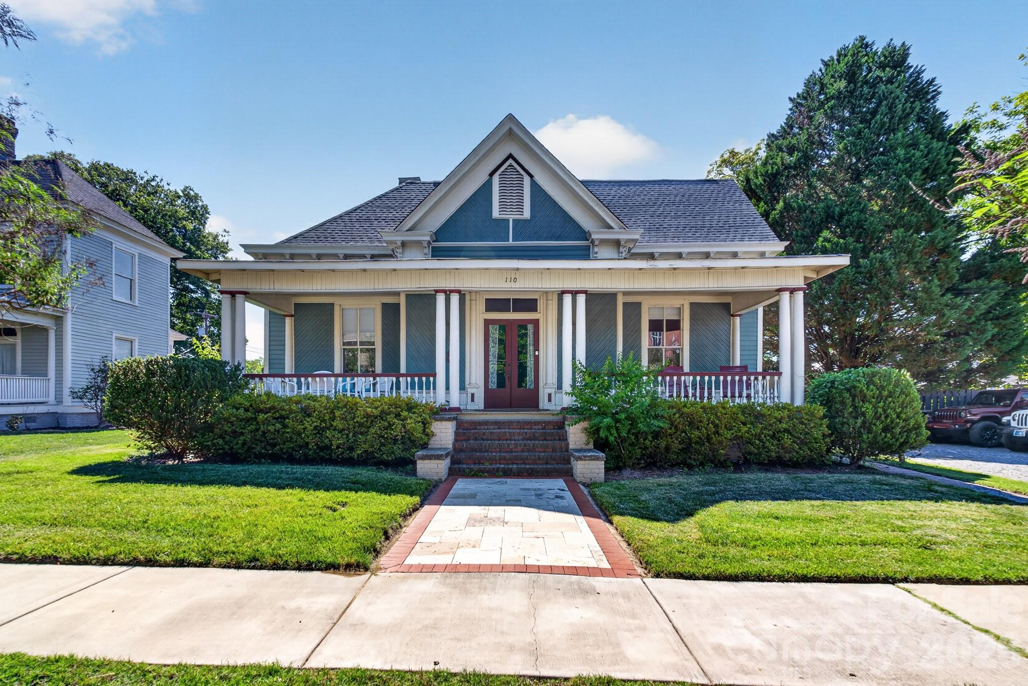 110 Reid Street, Rock Hill, SC - photo 1 of 42
