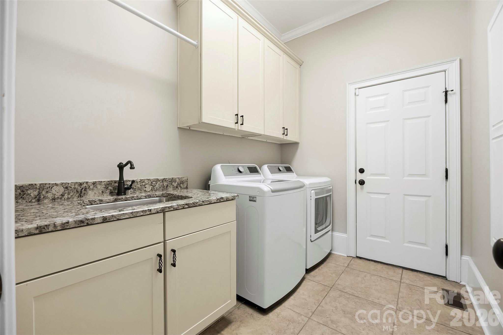 Photo 17 of 2616 Ladley Court, Charlotte, NC