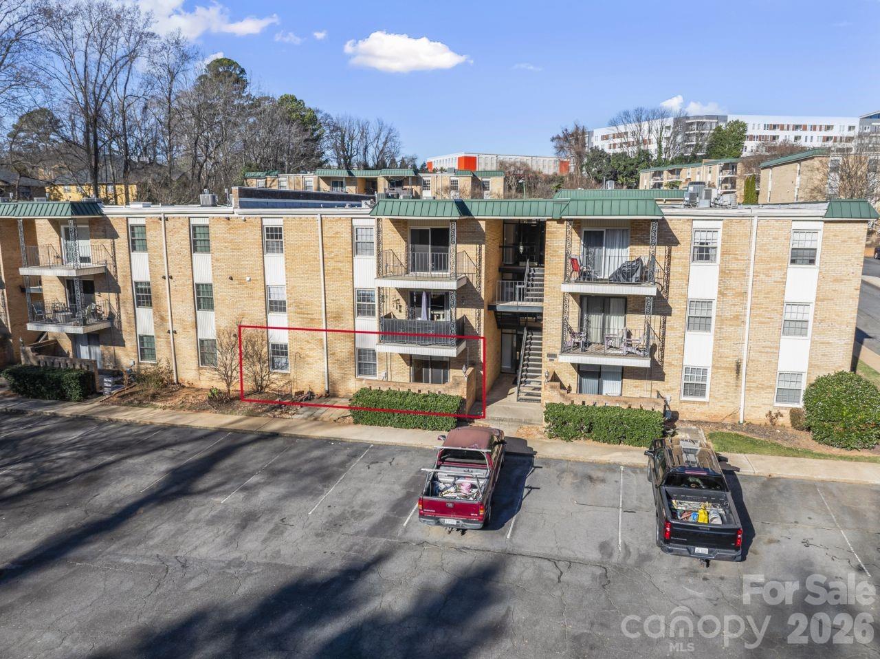Photo 36 of 4747 Hedgemore DriveB, Charlotte, NC