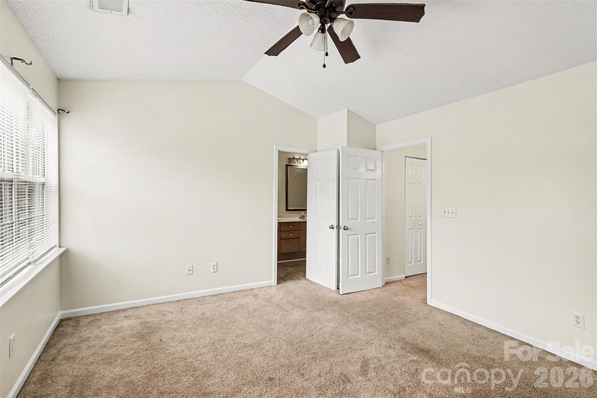 Photo 6 of 5833 Cougar Lane, Charlotte, NC