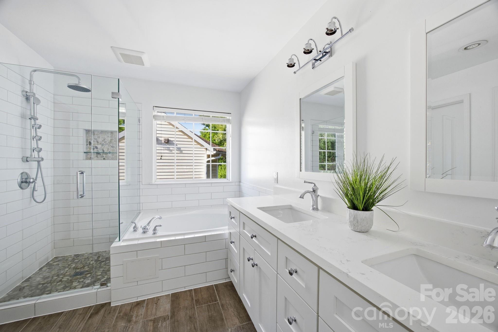 Photo 16 of 10900 Owl Nest Lane, Charlotte, NC