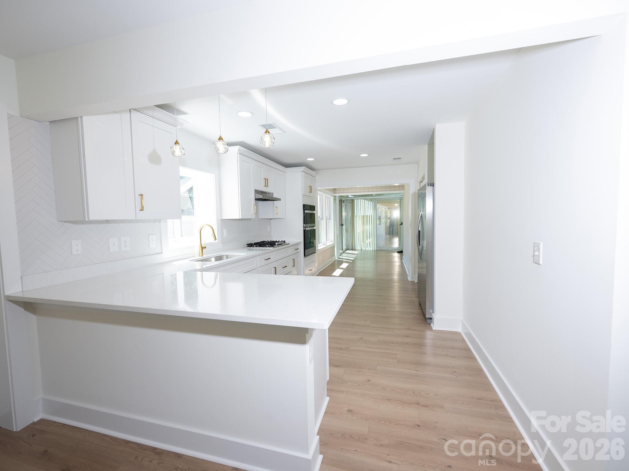 Photo 4 of 5306 Wales Street, Charlotte, NC