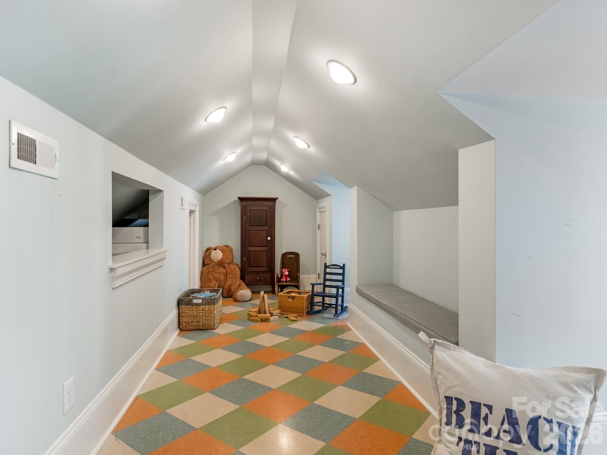 9146 Heydon Hall Circle, Charlotte, NC - photo 33 of 49