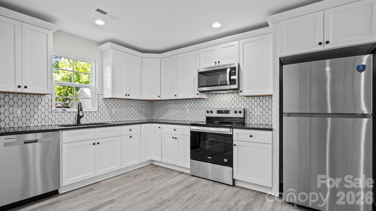 3320 Boyd StreetB, Charlotte, NC - photo 11 of 28