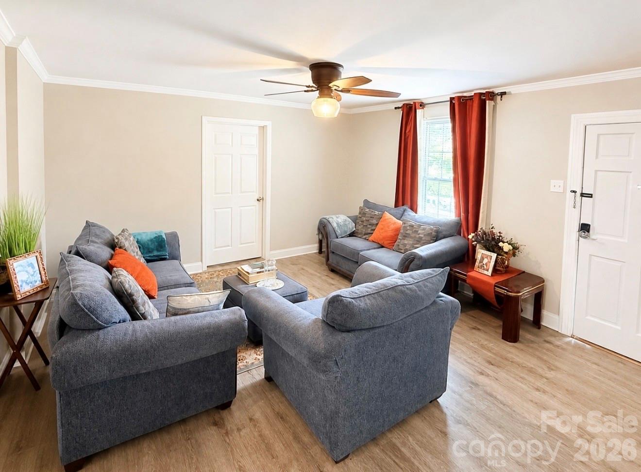 Photo 2 of 1406 W Walnut Avenue, Gastonia, NC
