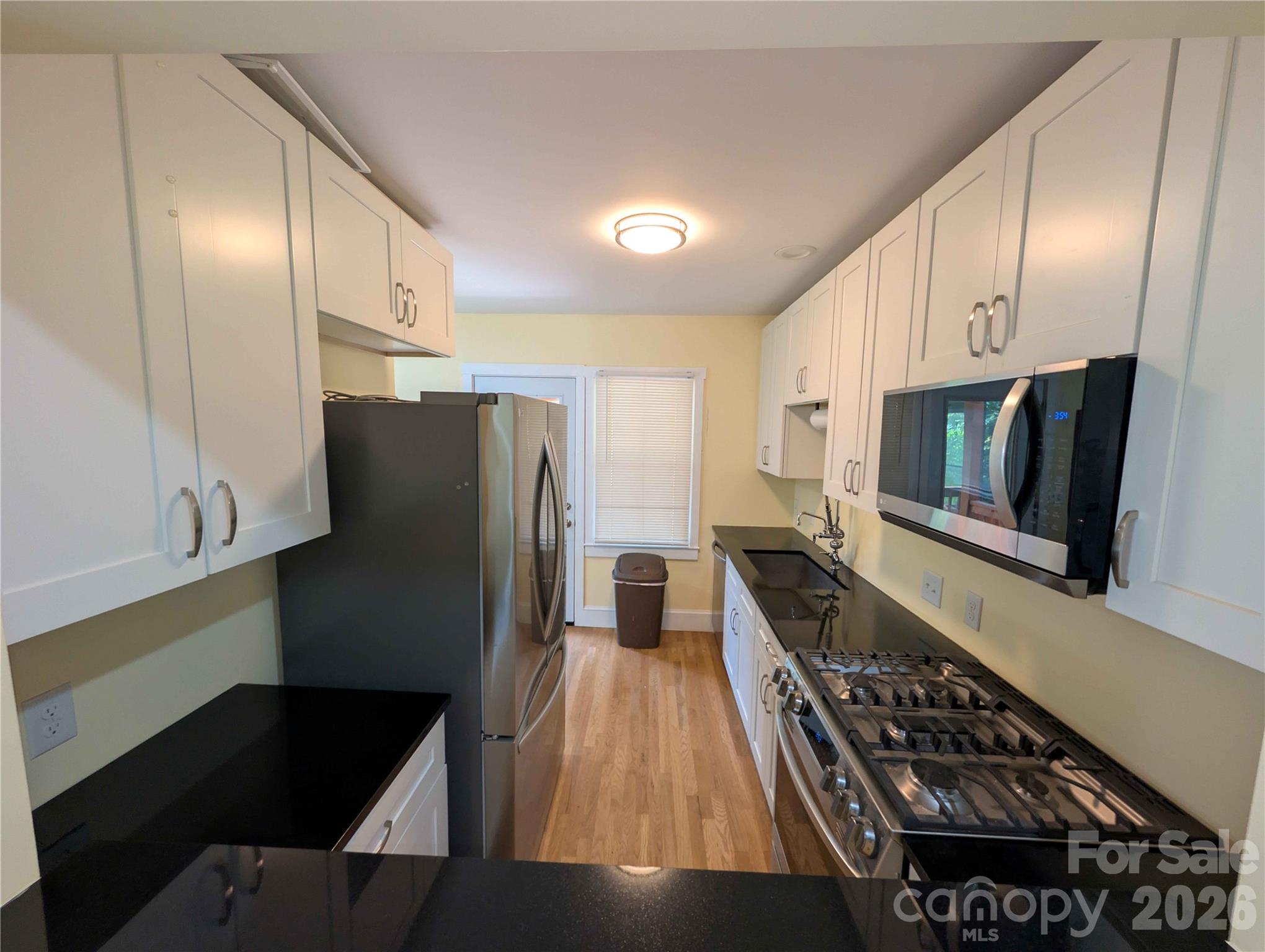 Home for sale at 542 Stegall Street, Charlotte, NC — photo 4 of 12
