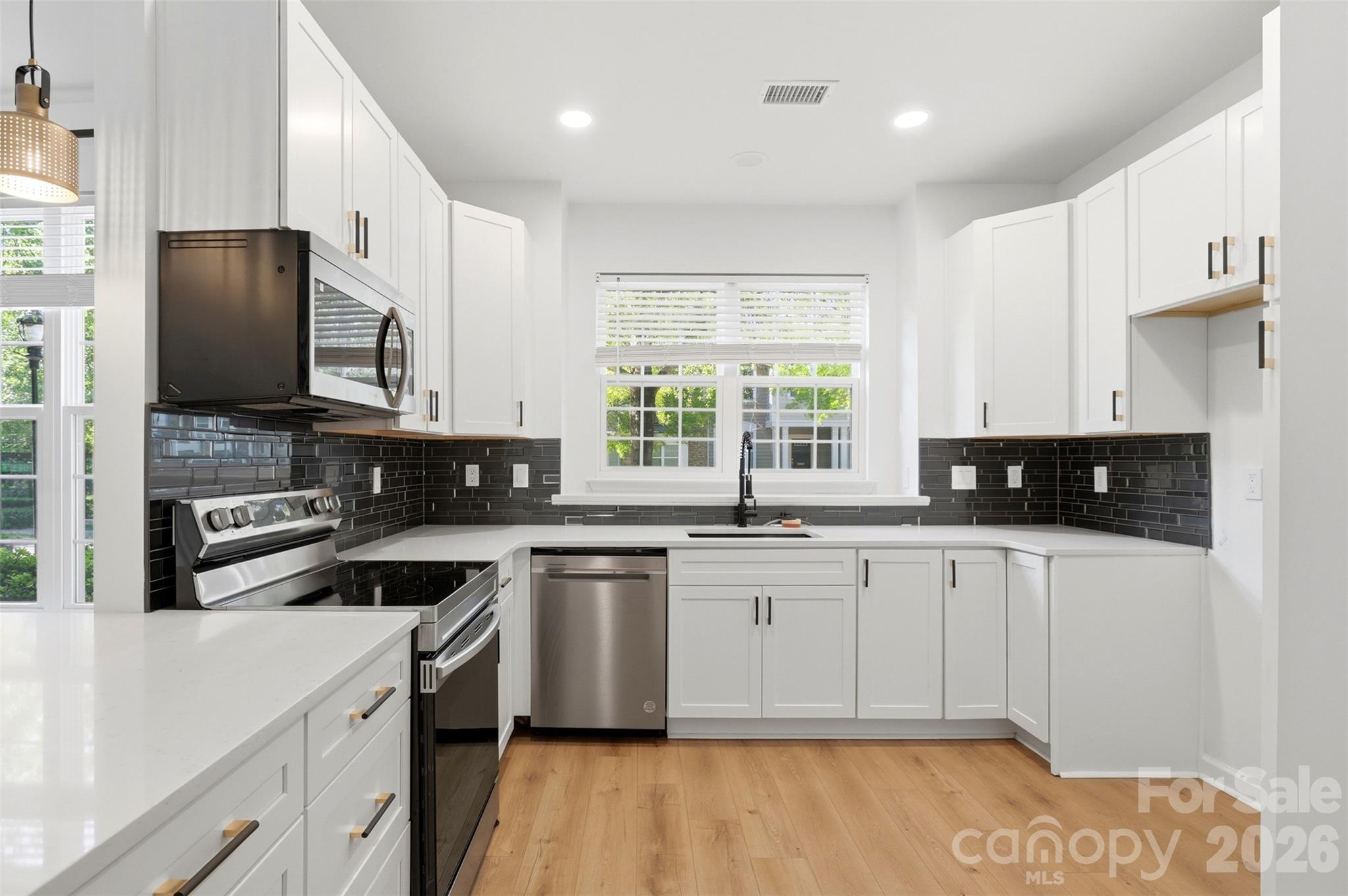 Photo 4 of 8000 Whitehawk Hill Road, Waxhaw, NC