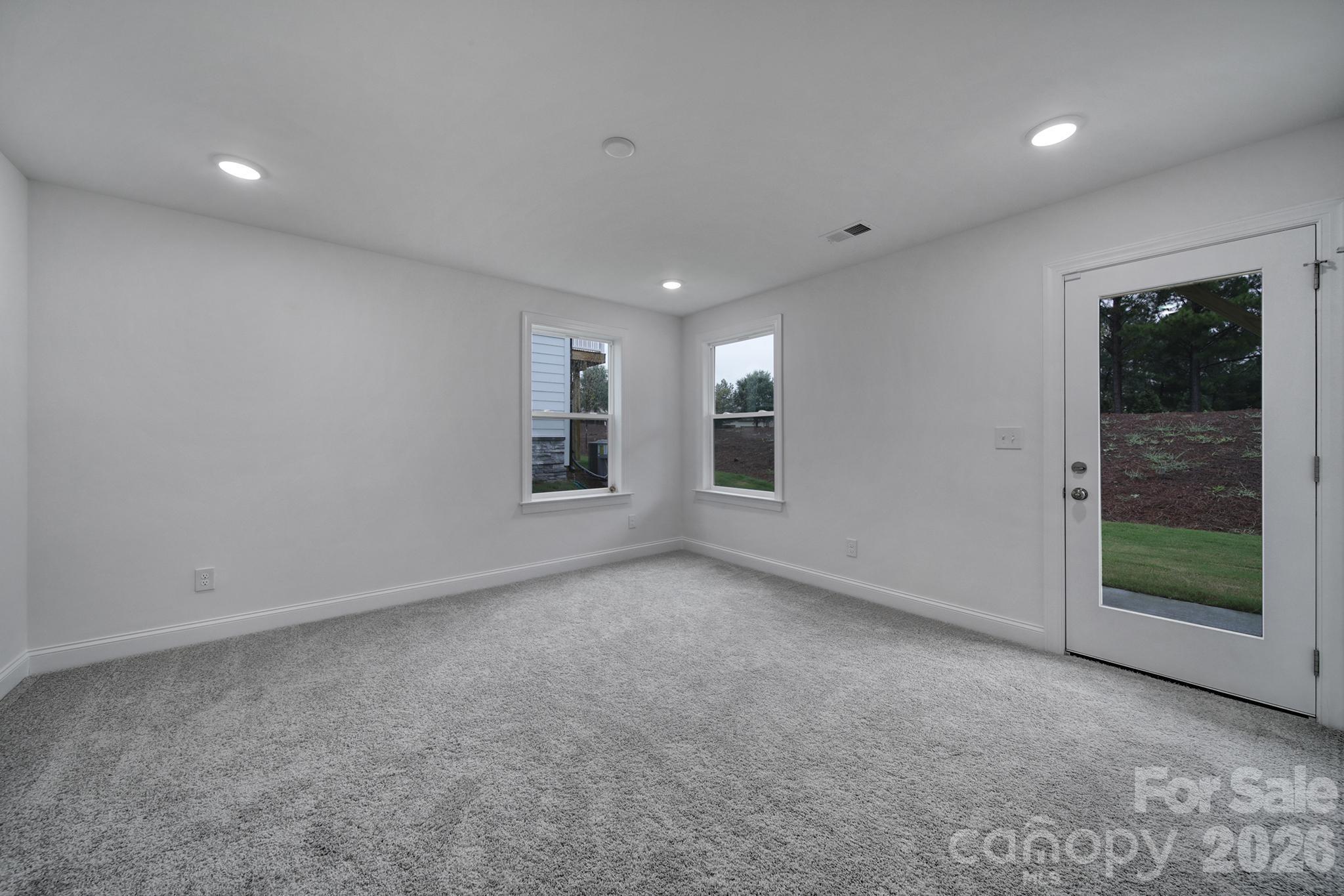 9220 Walnut Hill Road NW, Concord, NC - photo 3 of 15