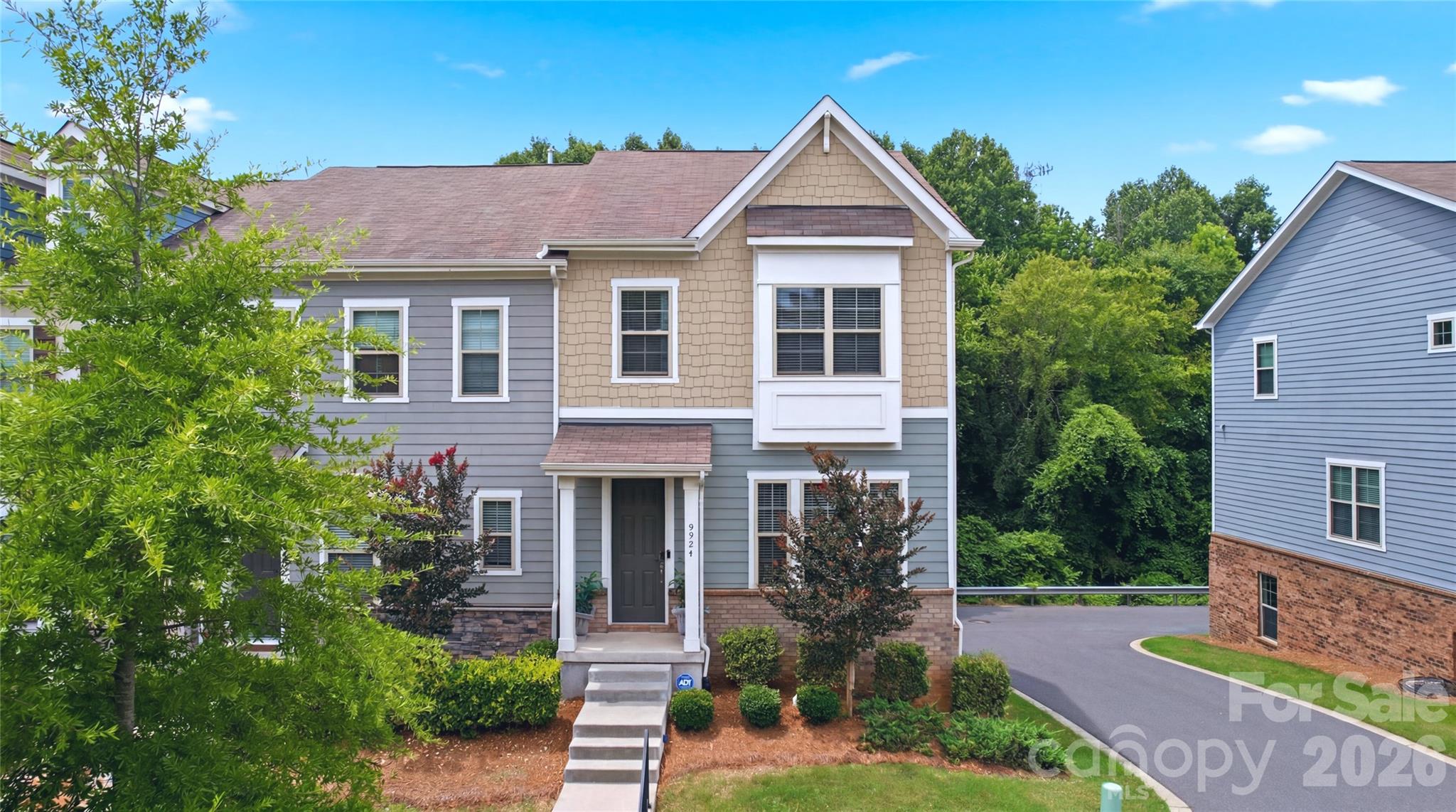9524 Ainslie Downs Street, Charlotte, NC