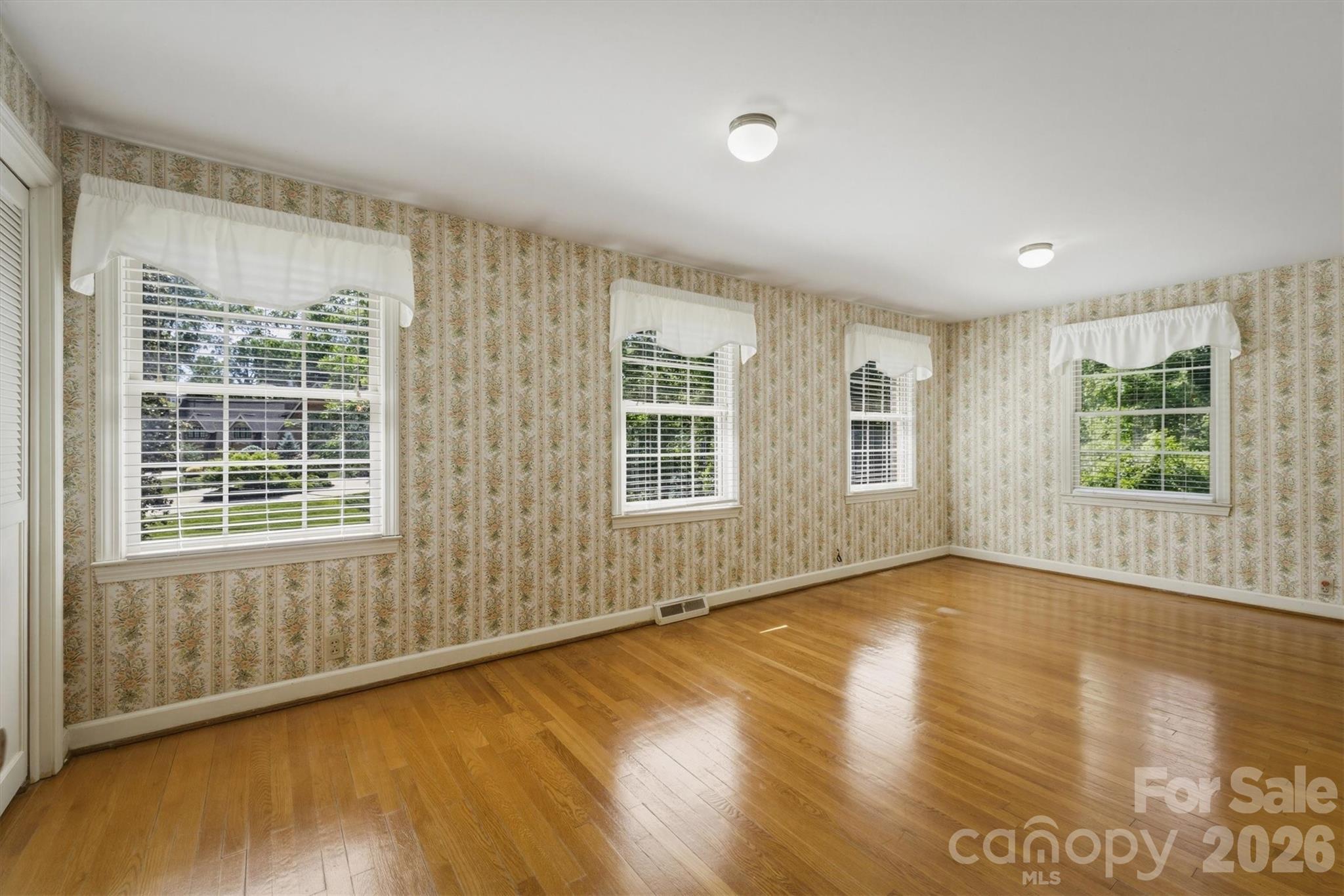 102 Woodland Drive, Morganton, NC - photo 27 of 46