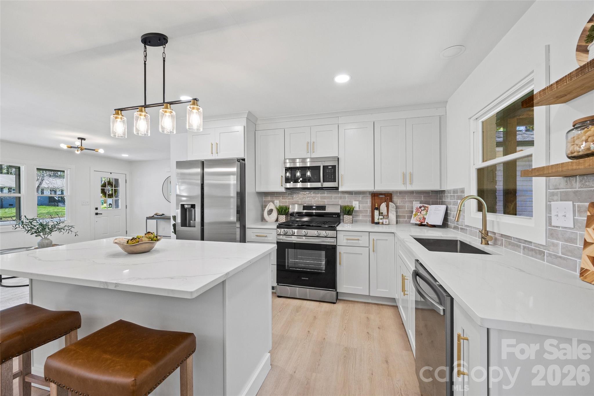 4200 Abbeydale Drive, Charlotte, NC - photo 7 of 27