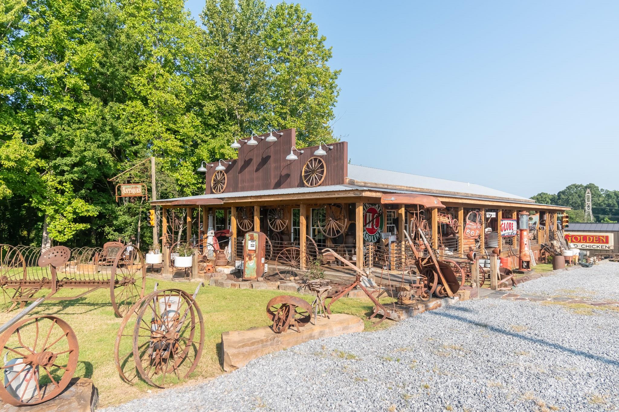 Home for sale at 5067 E Dixon Boulevard, Kings Mountain, NC — photo 9 of 43