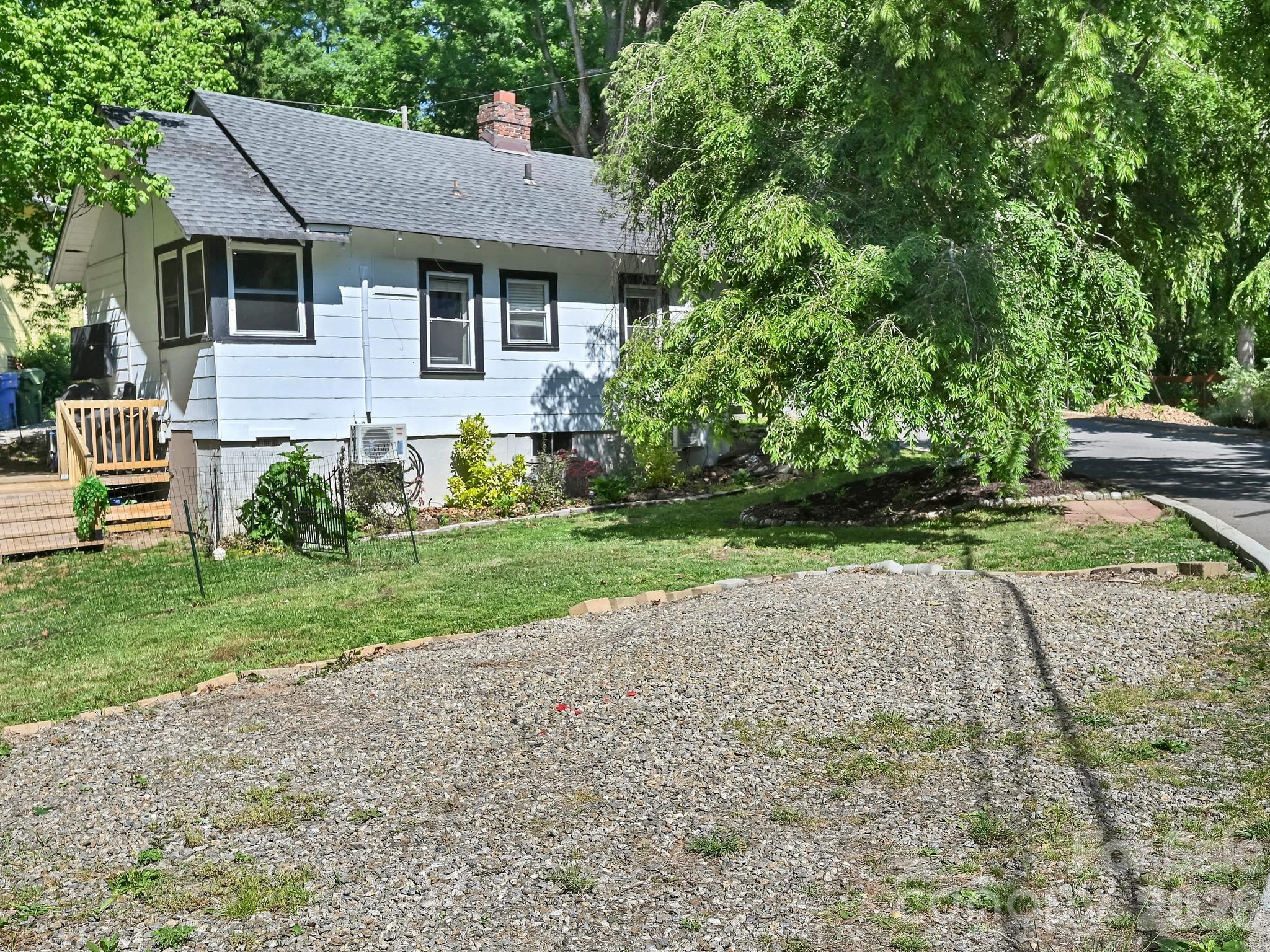 24 Chatham Road, Asheville, NC - photo 28 of 35