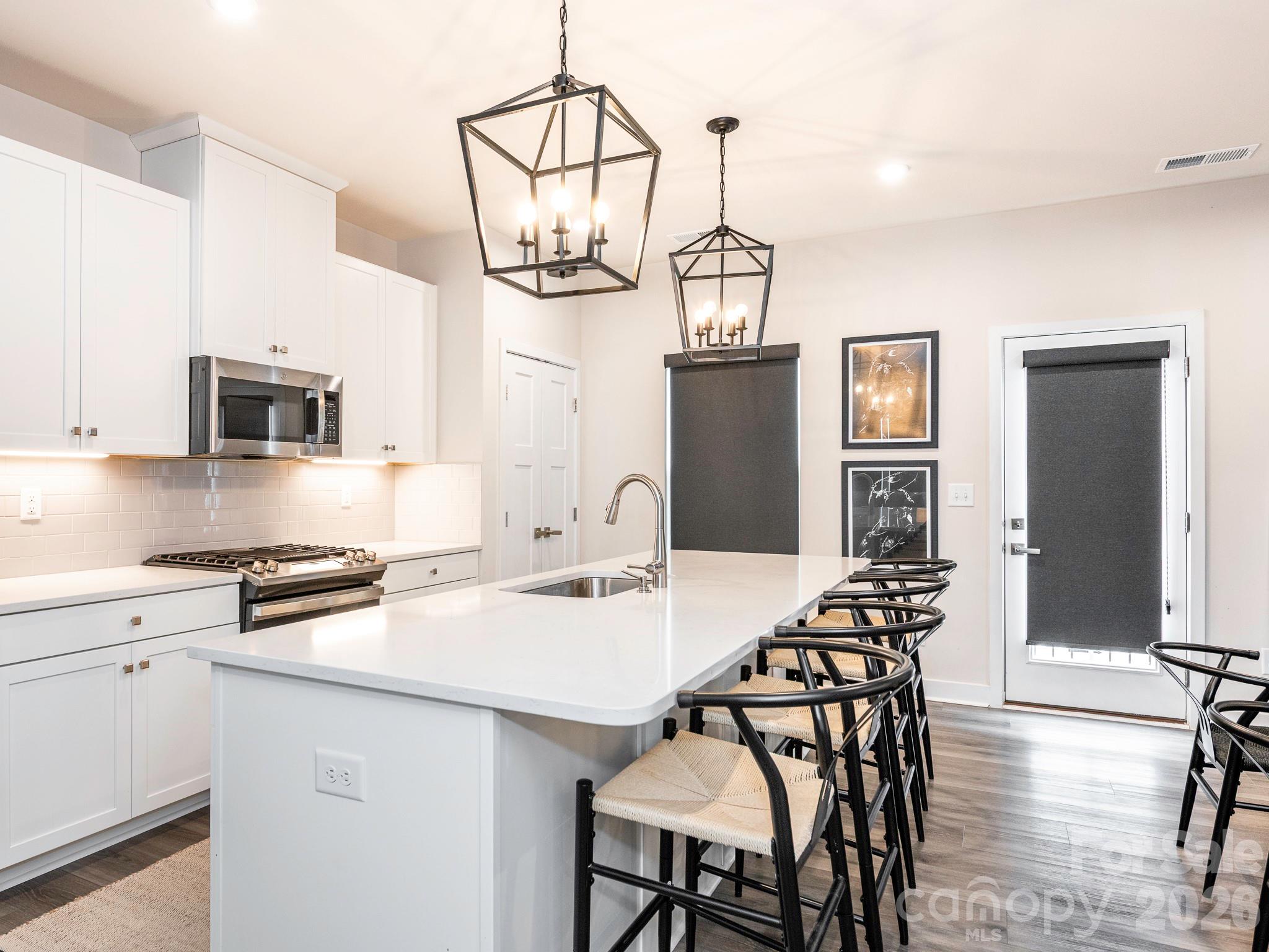 Photo 5 of 9420 Mallard Mills Drive, Charlotte, NC