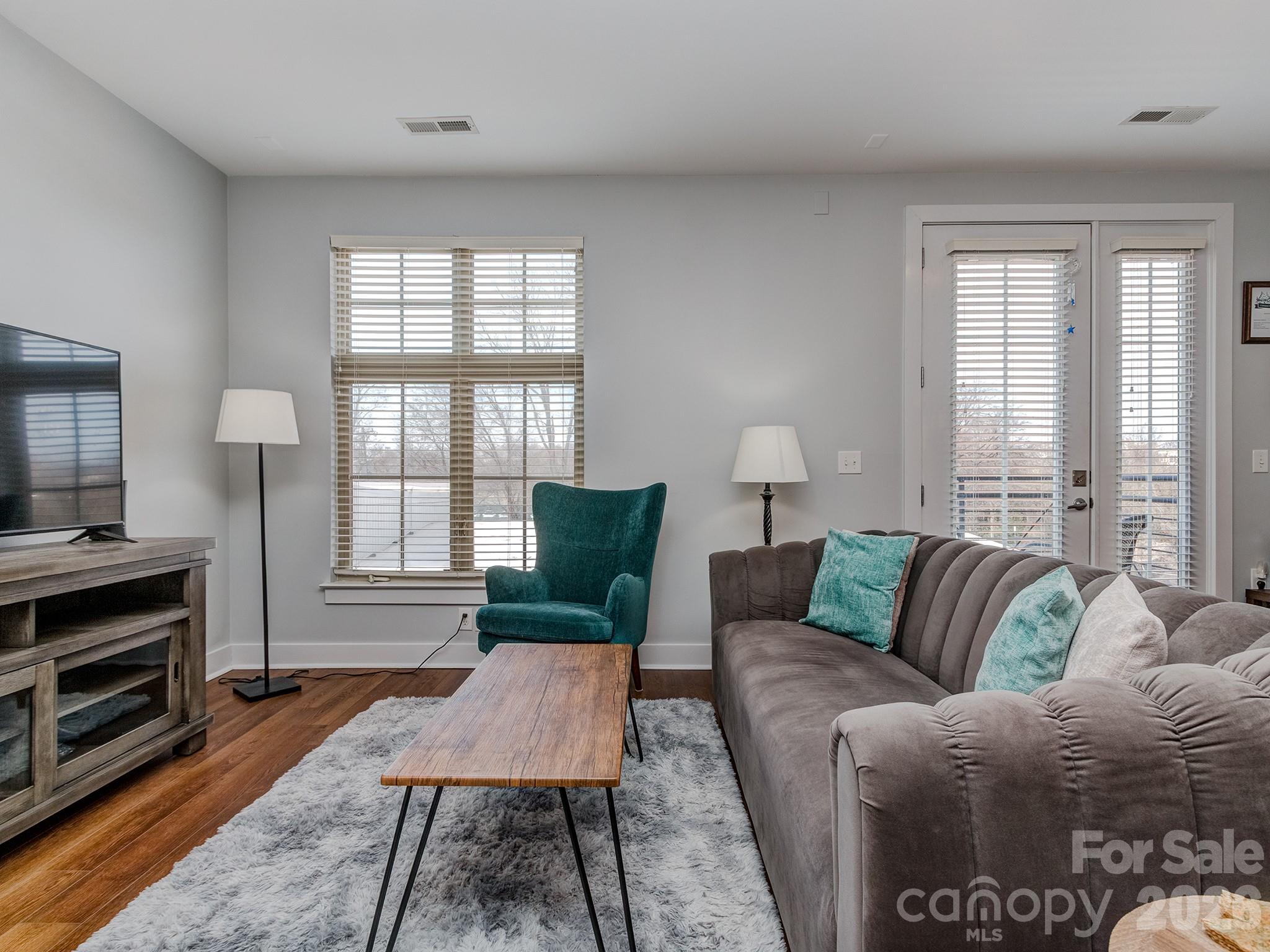 Photo 2 of 1101 W 1st Street211, Charlotte, NC