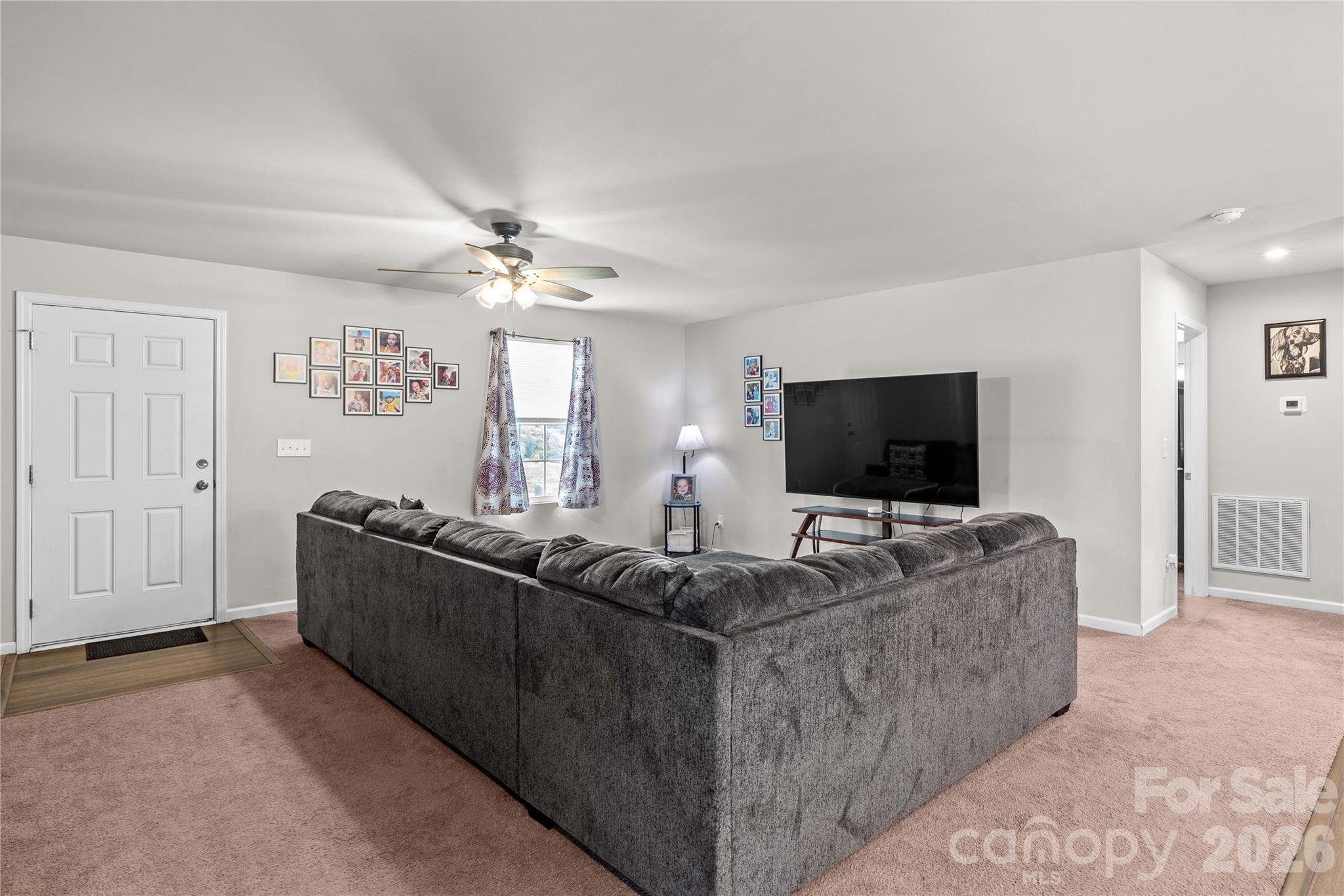 Photo 2 of 104 Sandtrap Drive, Statesville, NC