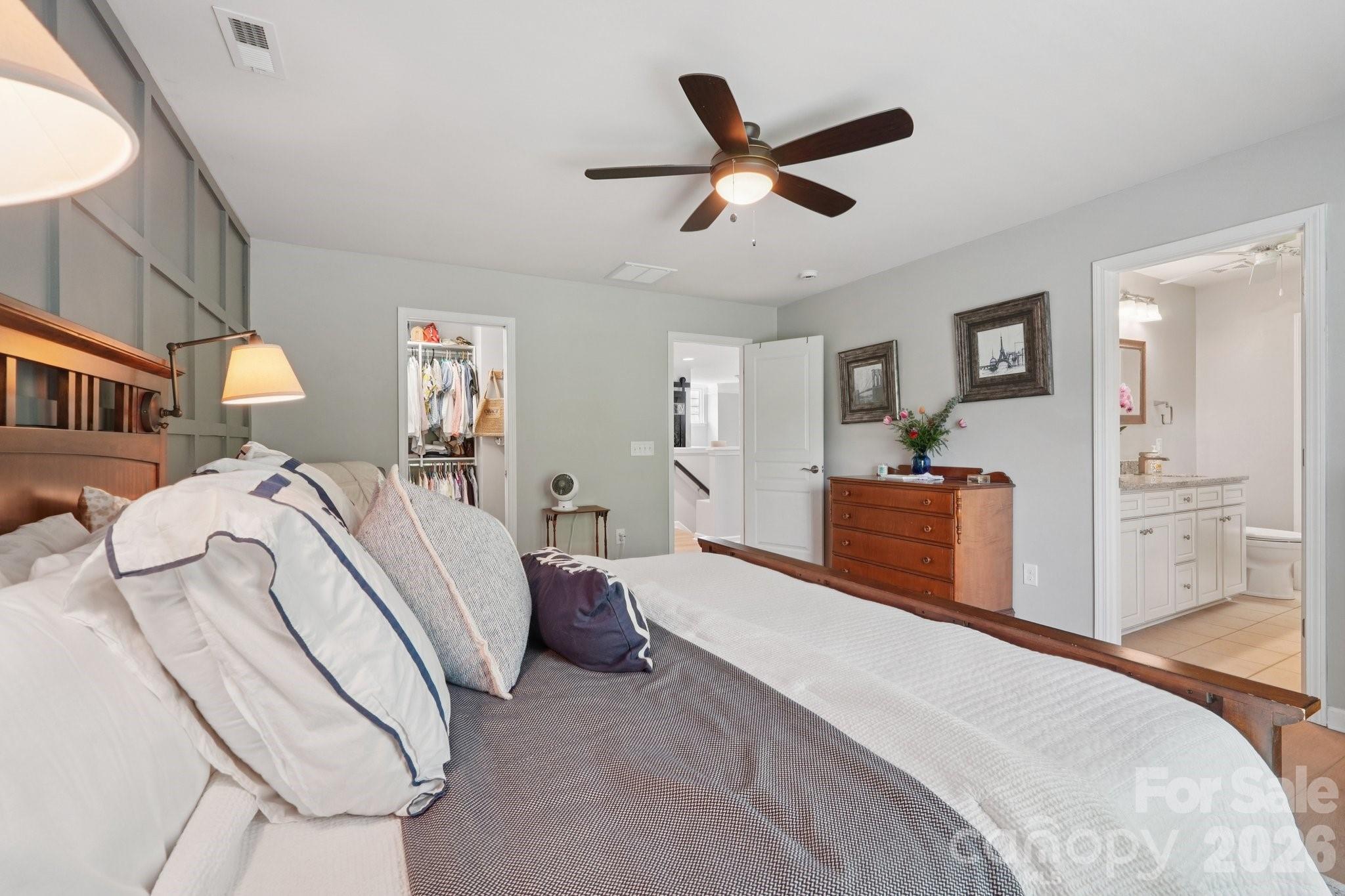 Photo 19 of 4818 Fonthill Lane, Charlotte, NC