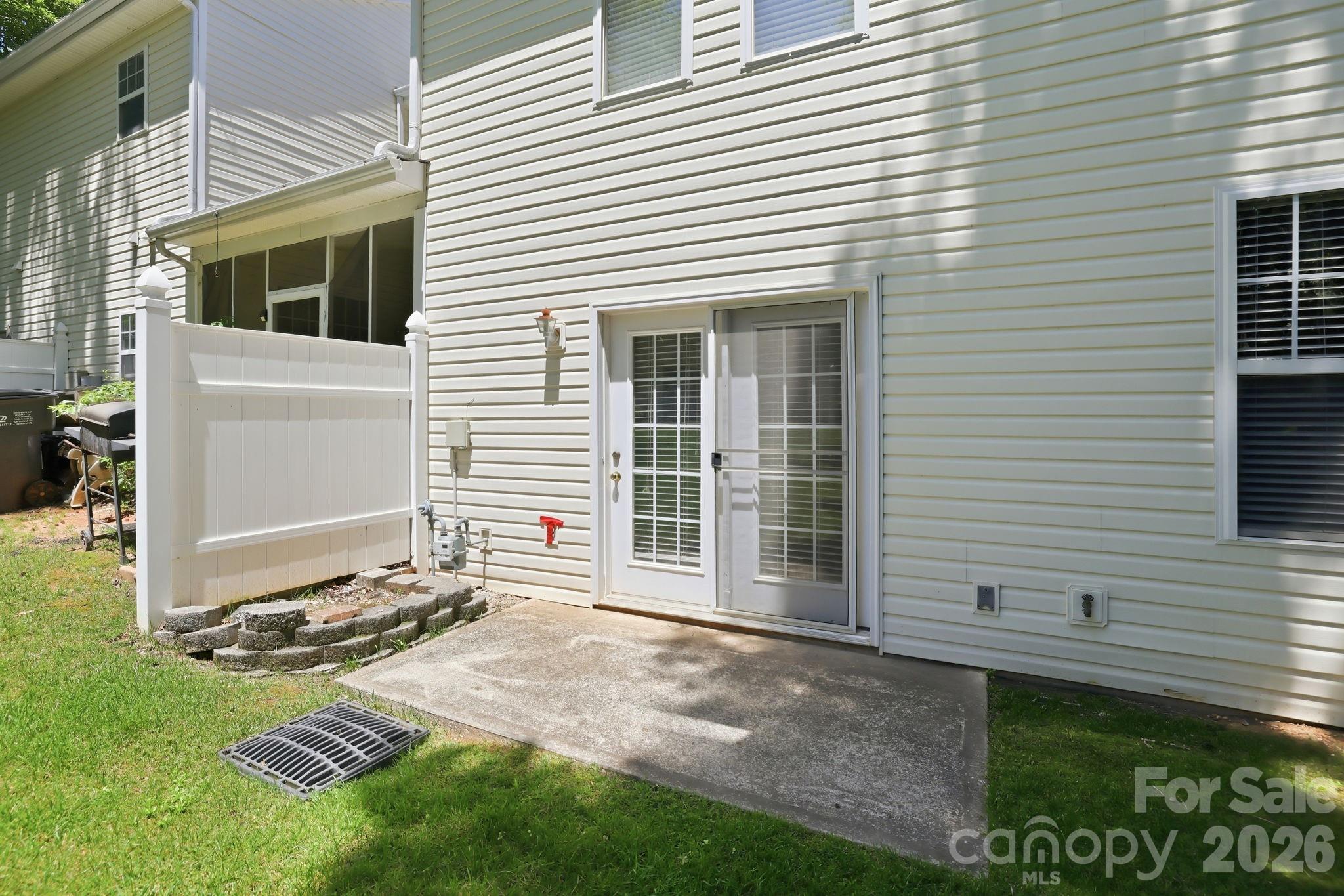 Photo 32 of 10781 Essex Hall Drive, Charlotte, NC