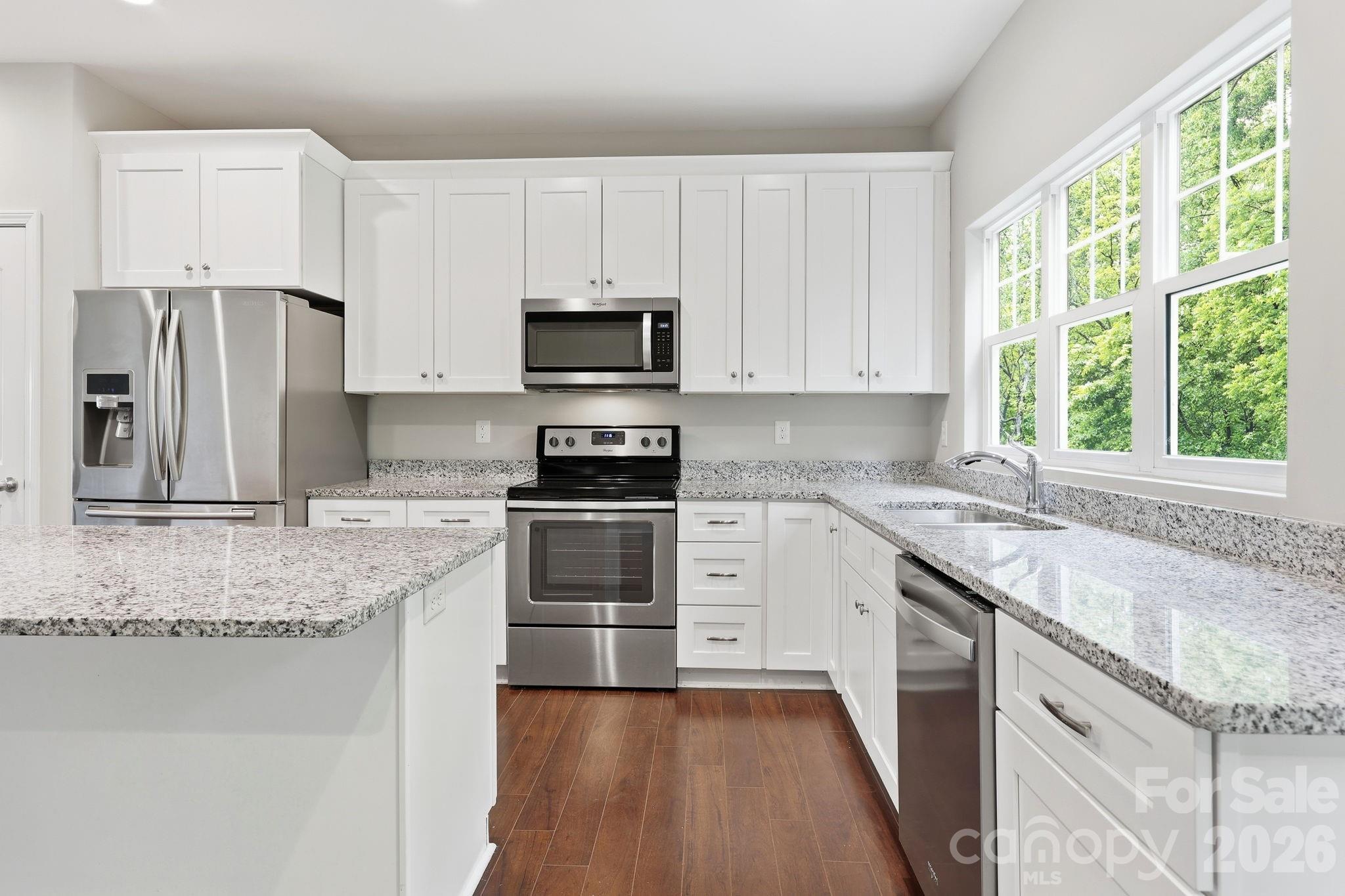 8207 Dumphries Drive, Huntersville, NC - photo 13 of 49