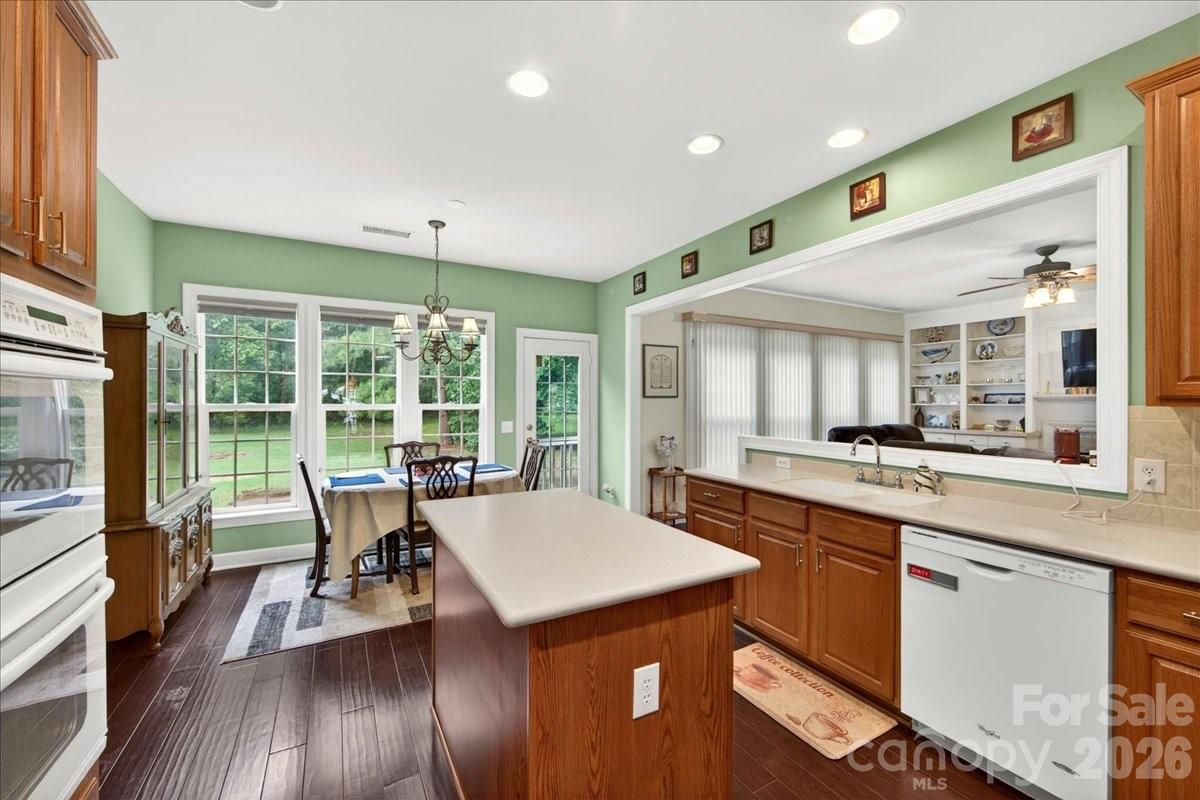 Photo 24 of 10604 Knight Castle Drive60, Charlotte, NC