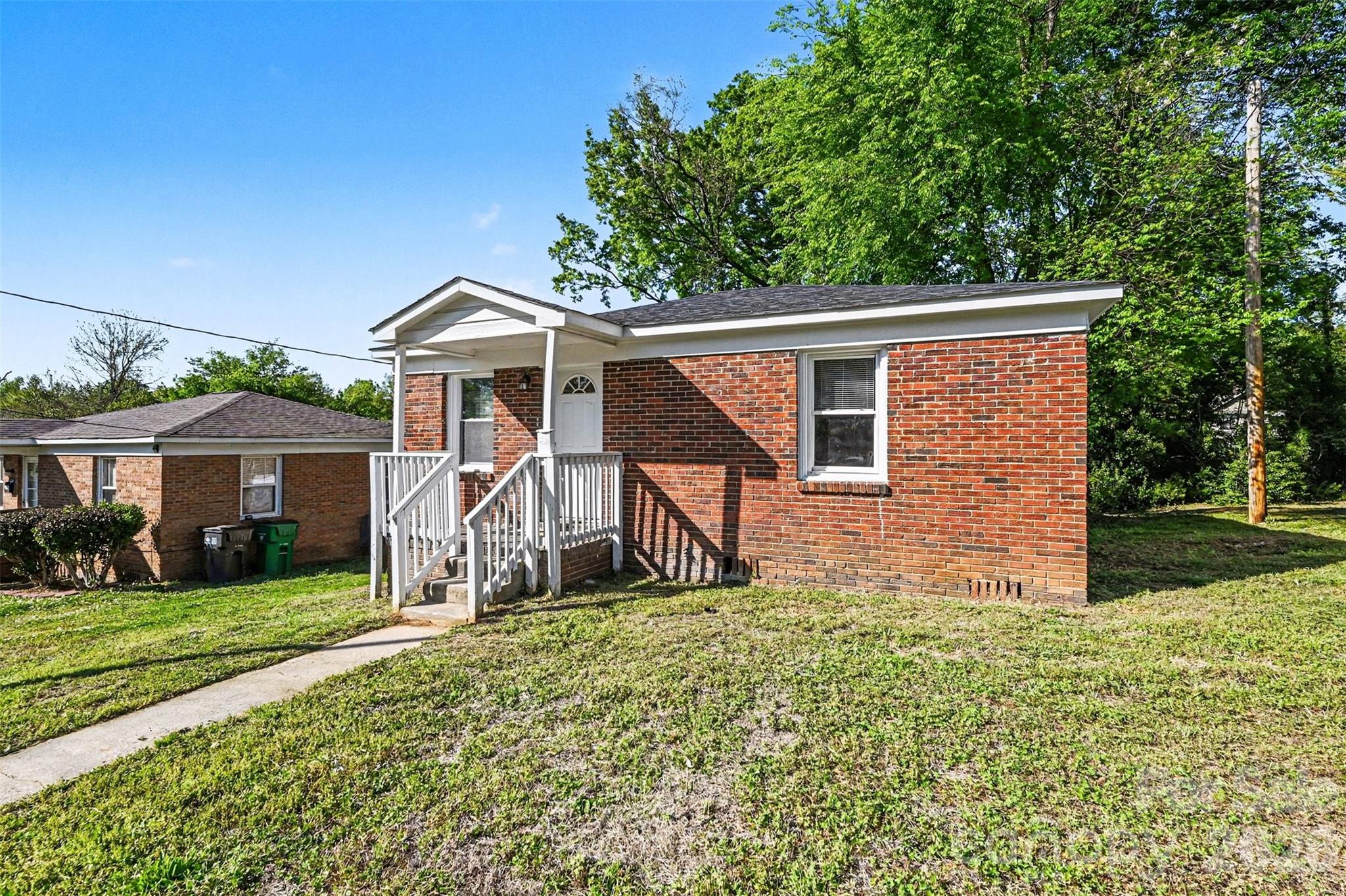 Photo 4 of 2604 Booker Avenue, Charlotte, NC