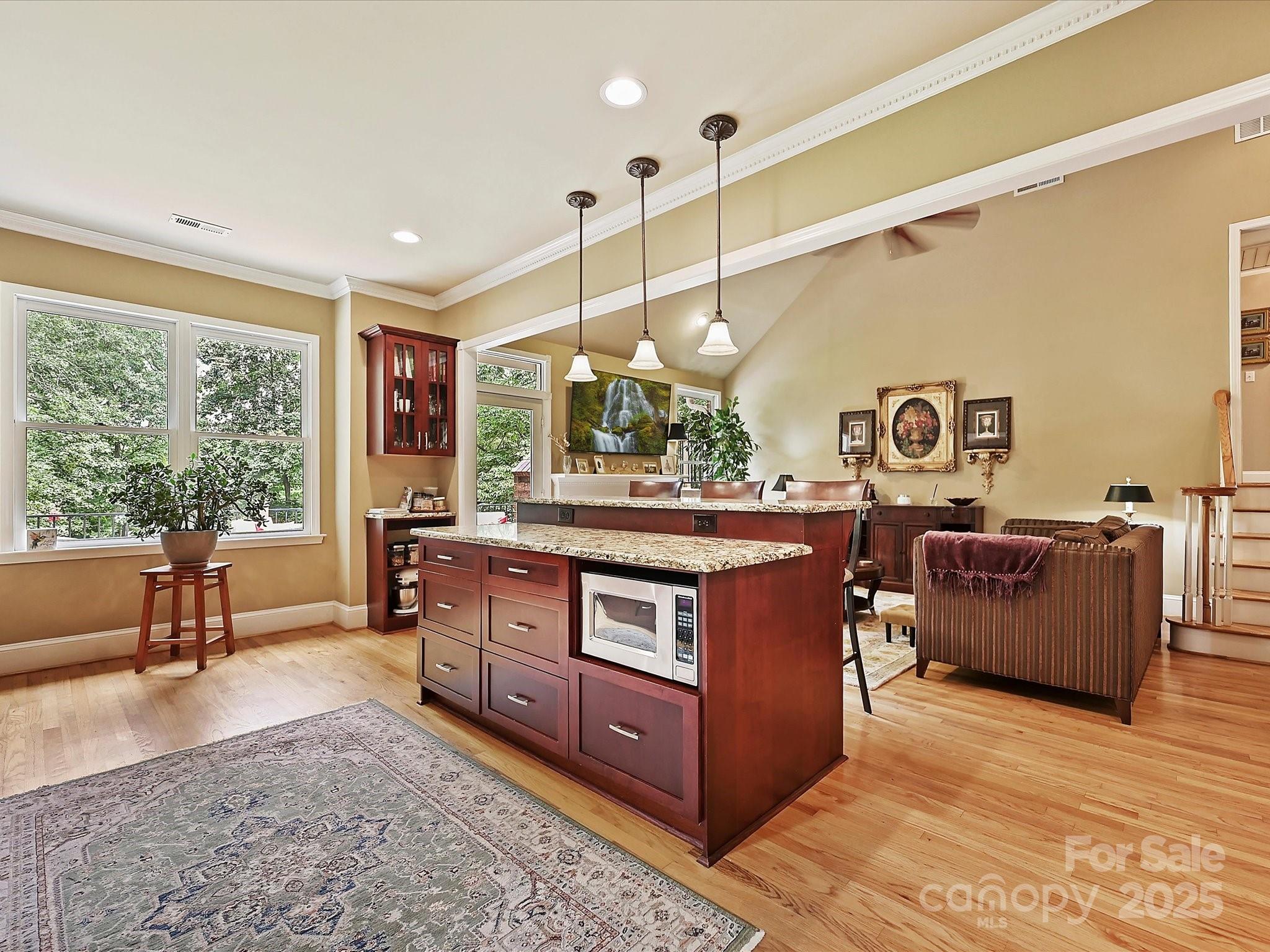 Photo 11 of 11902 Mountain Crest Circle, Charlotte, NC