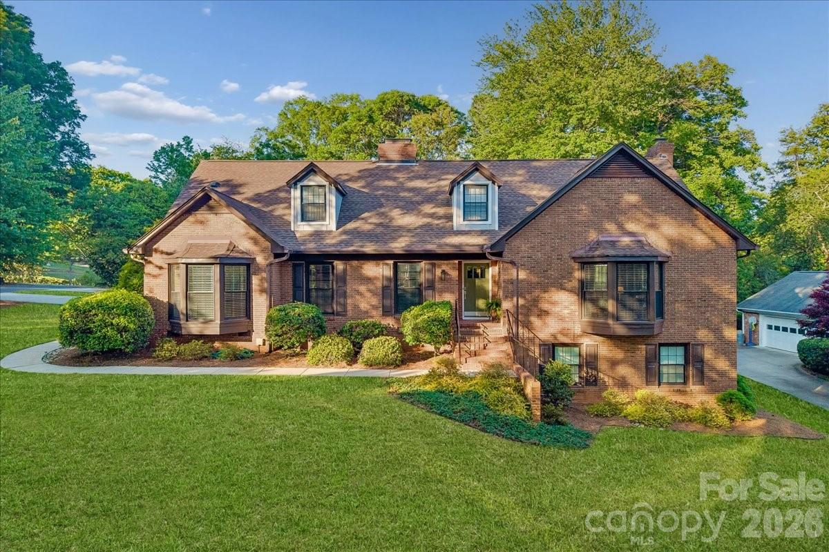Photo 3 of 409 Whitestone Road, Charlotte, NC
