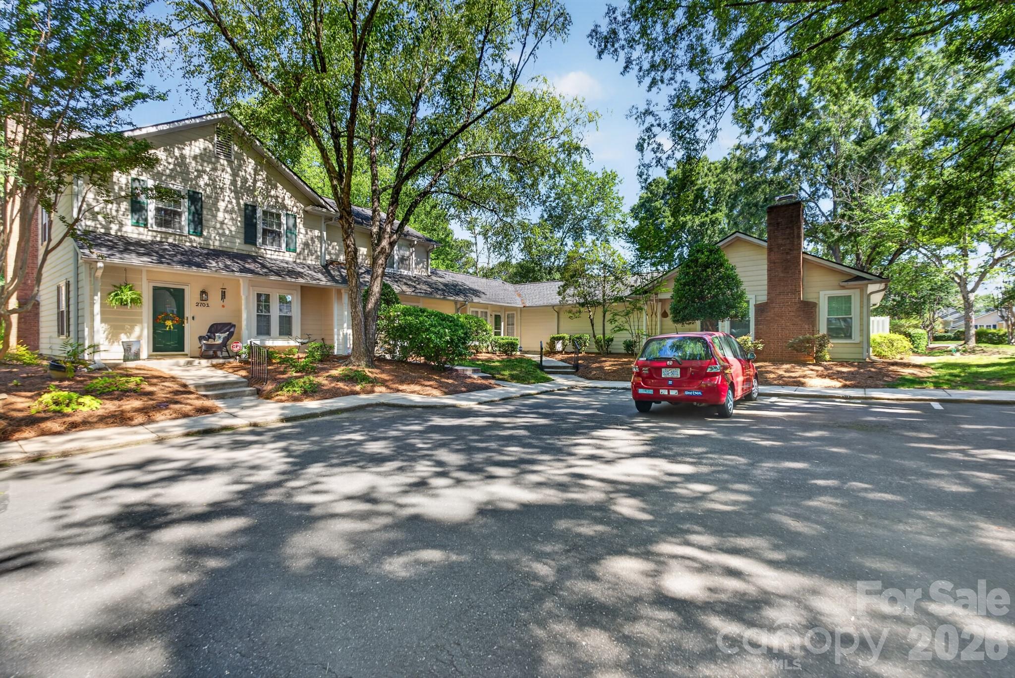 Photo 7 of 2705 Tiergarten Lane, Charlotte, NC