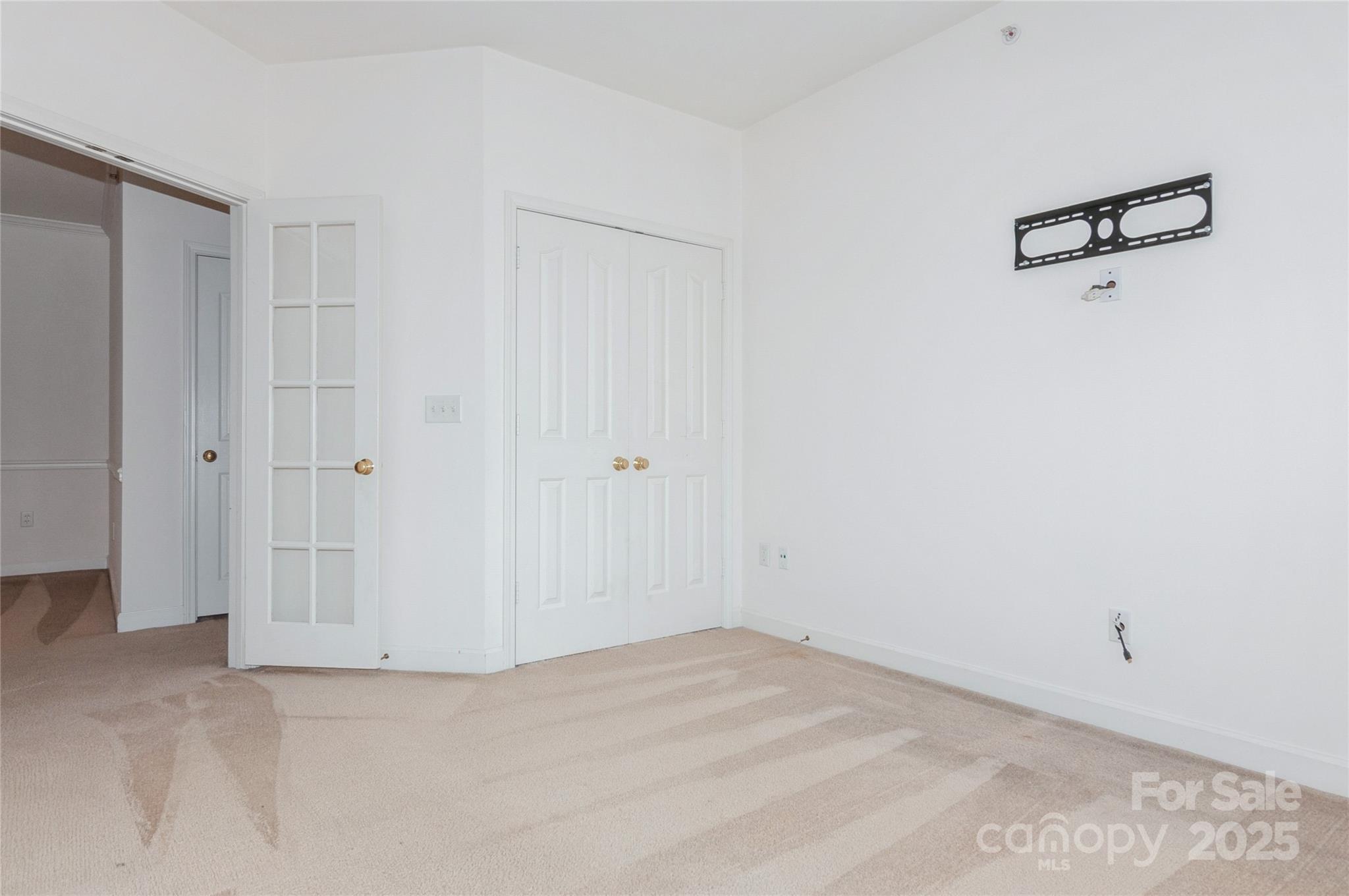 Photo 4 of 11863 Ridgeway Park Drive, Charlotte, NC