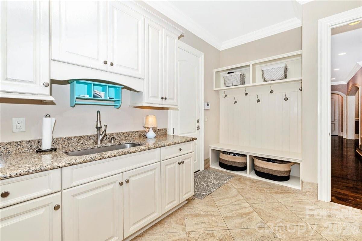 8100 Skye Lochs Drive, Waxhaw, NC - photo 15 of 42