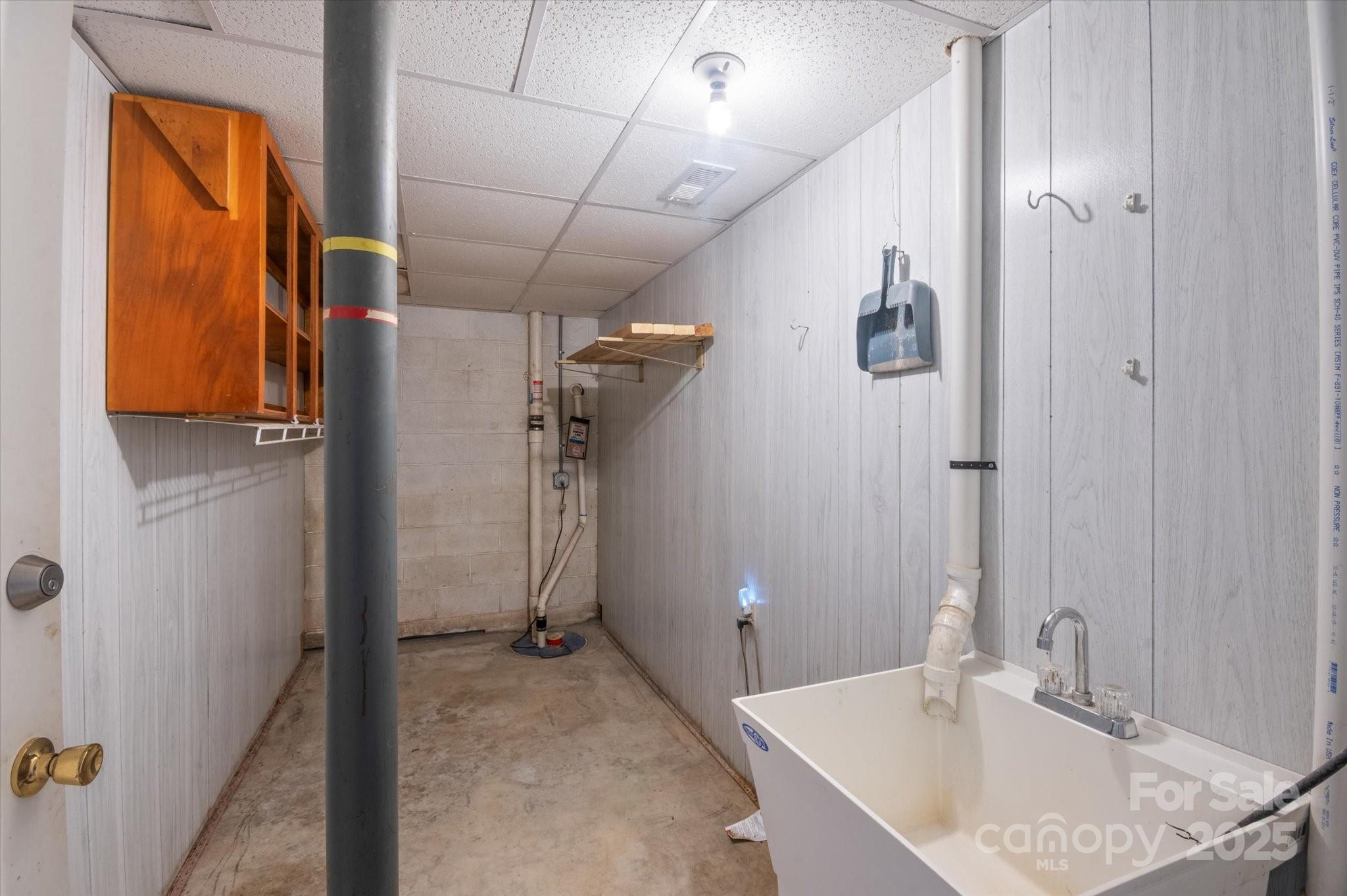 89 Quiet Pond Lane, Pisgah Forest, NC - photo 21 of 49