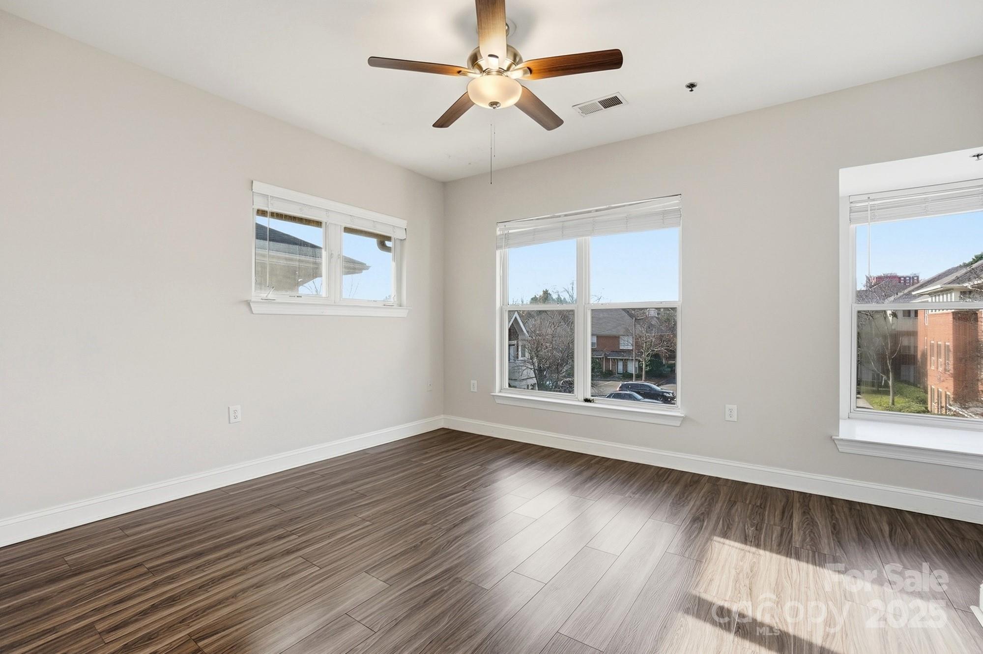 Photo 30 of 518 E 9th Street, Charlotte, NC