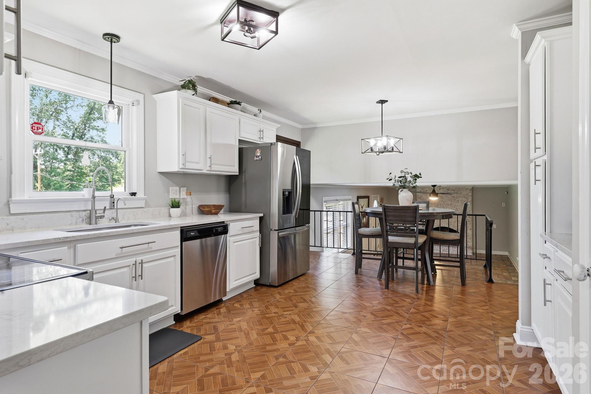 Photo 9 of 6621 Fair Lawn Road, Charlotte, NC