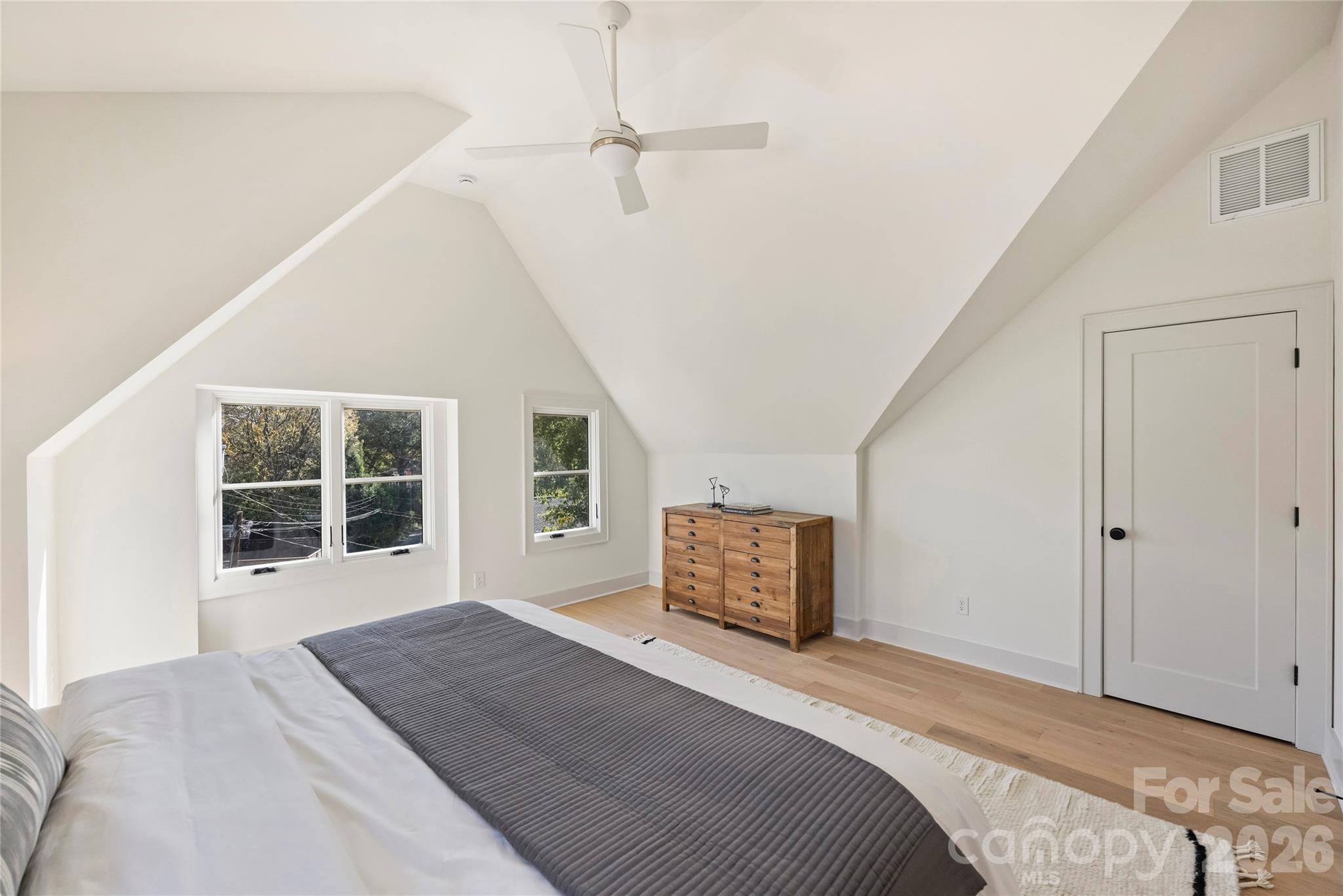 2027 Thurmond Place, Charlotte, NC - photo 9 of 18